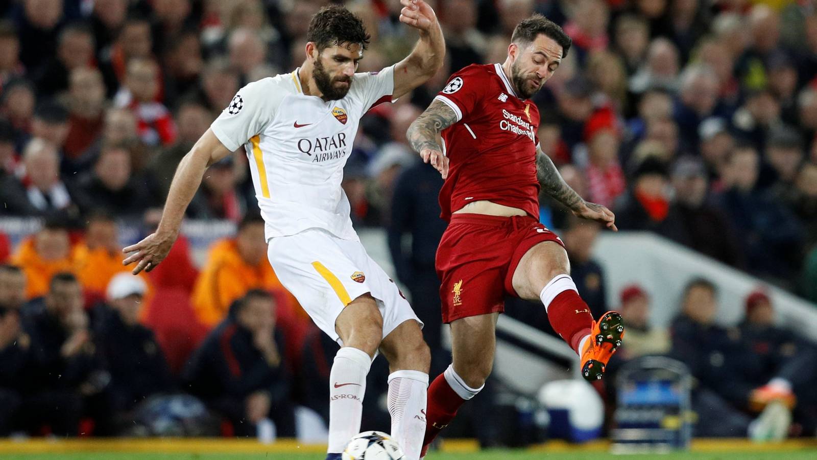 Tottenham fans react as Federico Fazio struggles in Roma defeat to ...