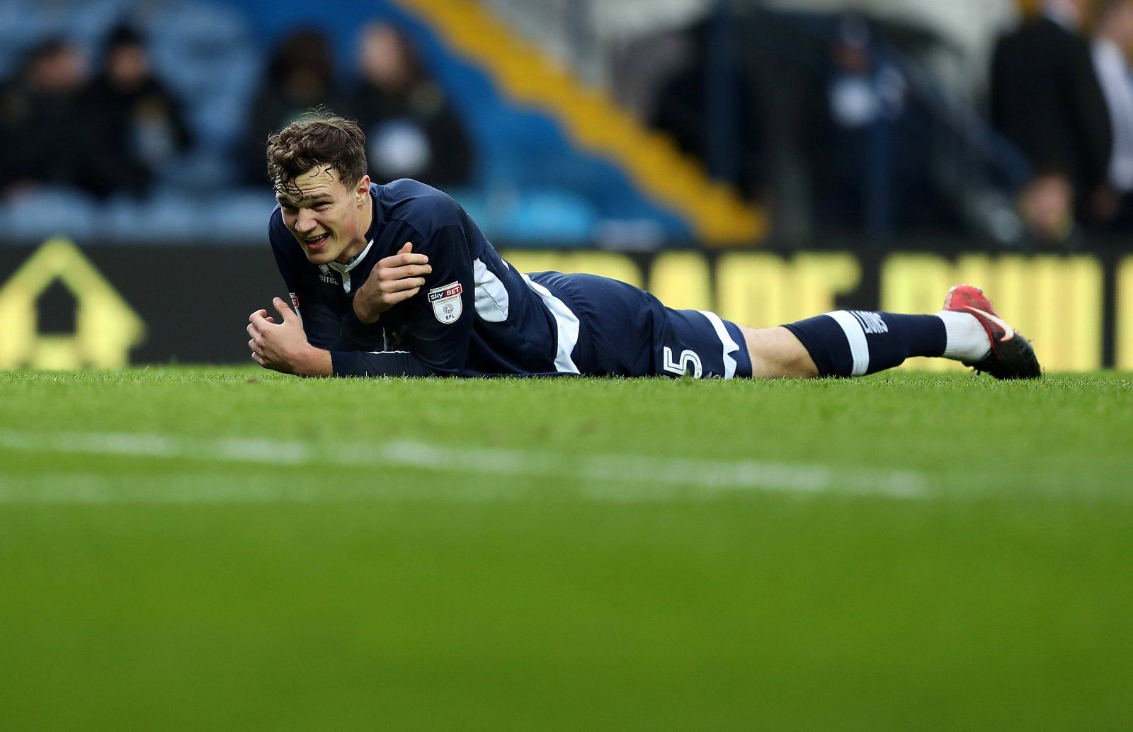 Sheffield Wednesday should move for Jake Cooper before Rangers win the race