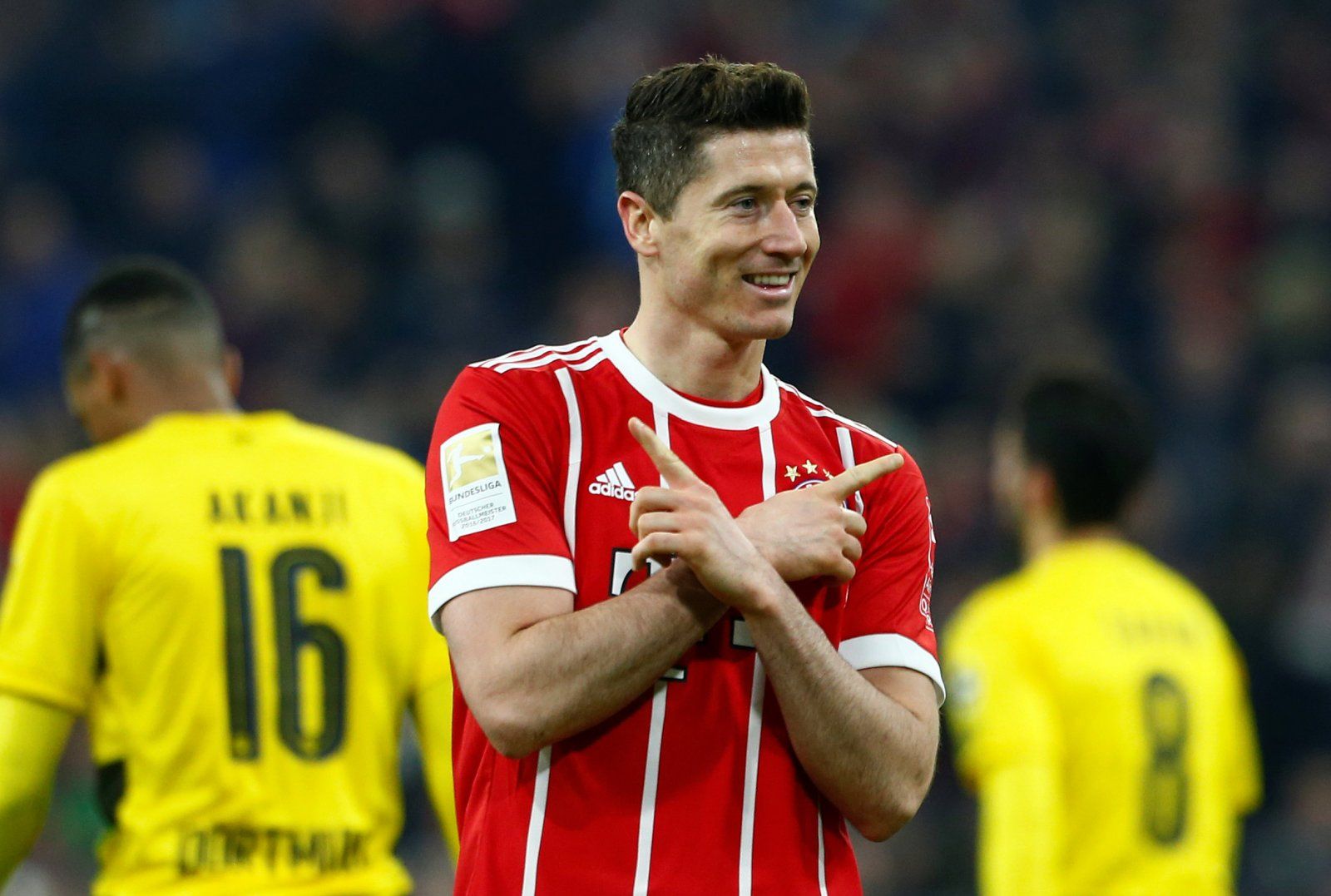 Robert Lewandowski could be a gamechanging signing for Chelsea