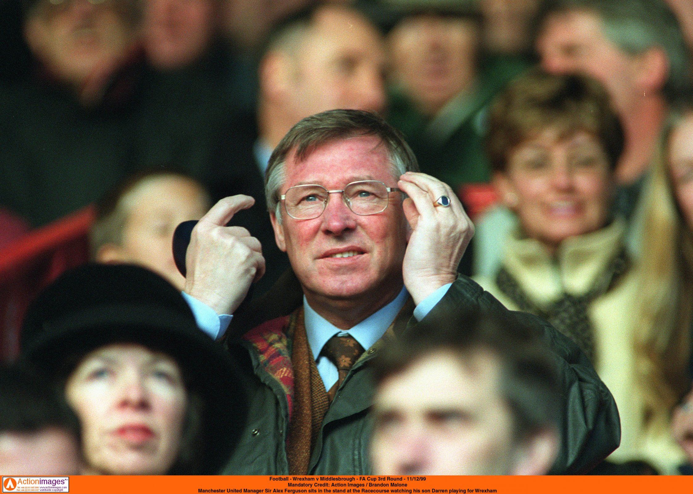 How Manchester United and City swapped roles in the derby day narrative