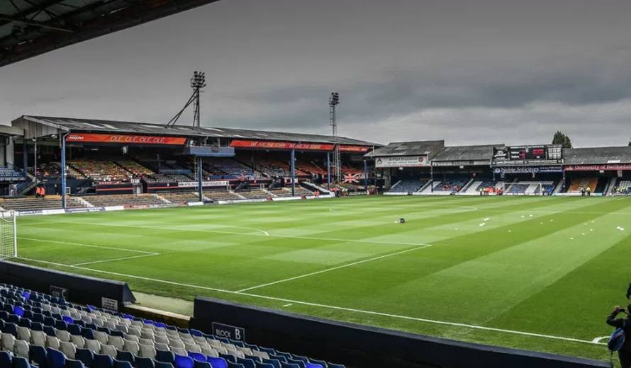 Luton Town: Hatters are in real danger of throwing away promotion