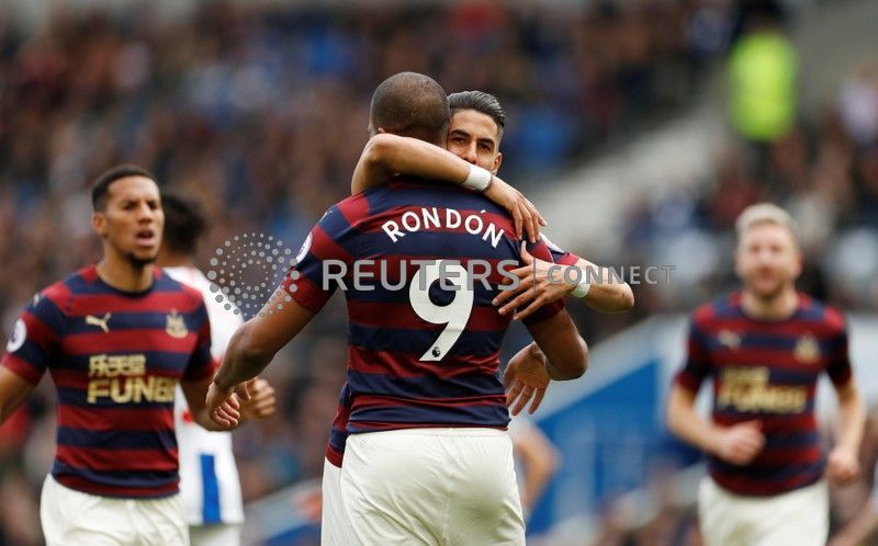 Fully deserved: Newcastle fans beg Rondon to stay after scooping award