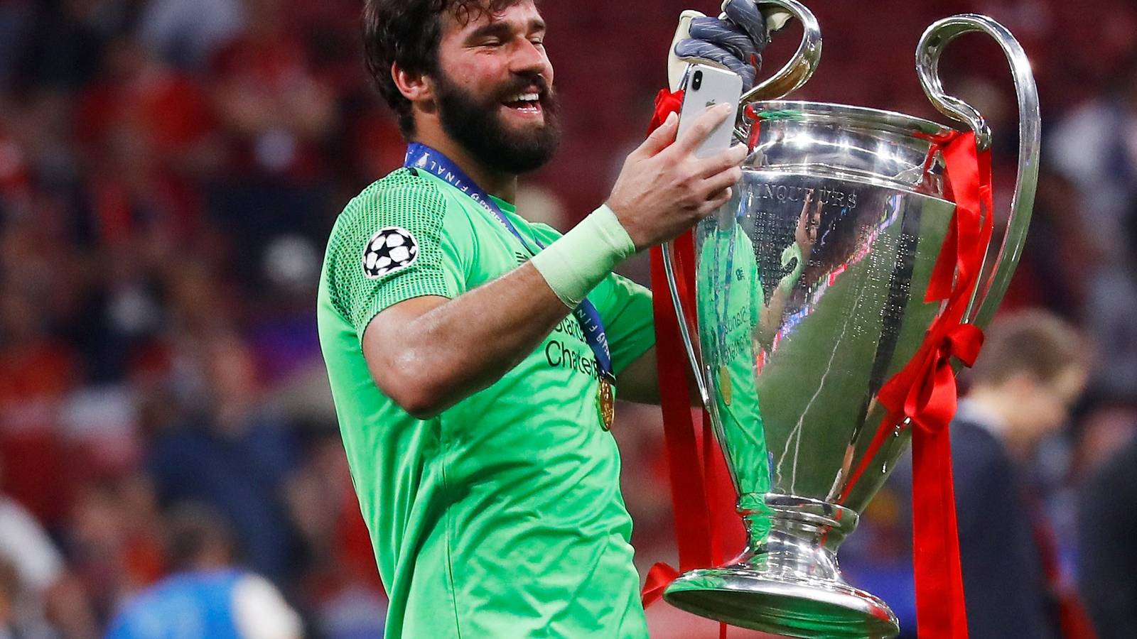 Liverpool fans slam Roberto Carlos' reason for preferring Ederson to ...