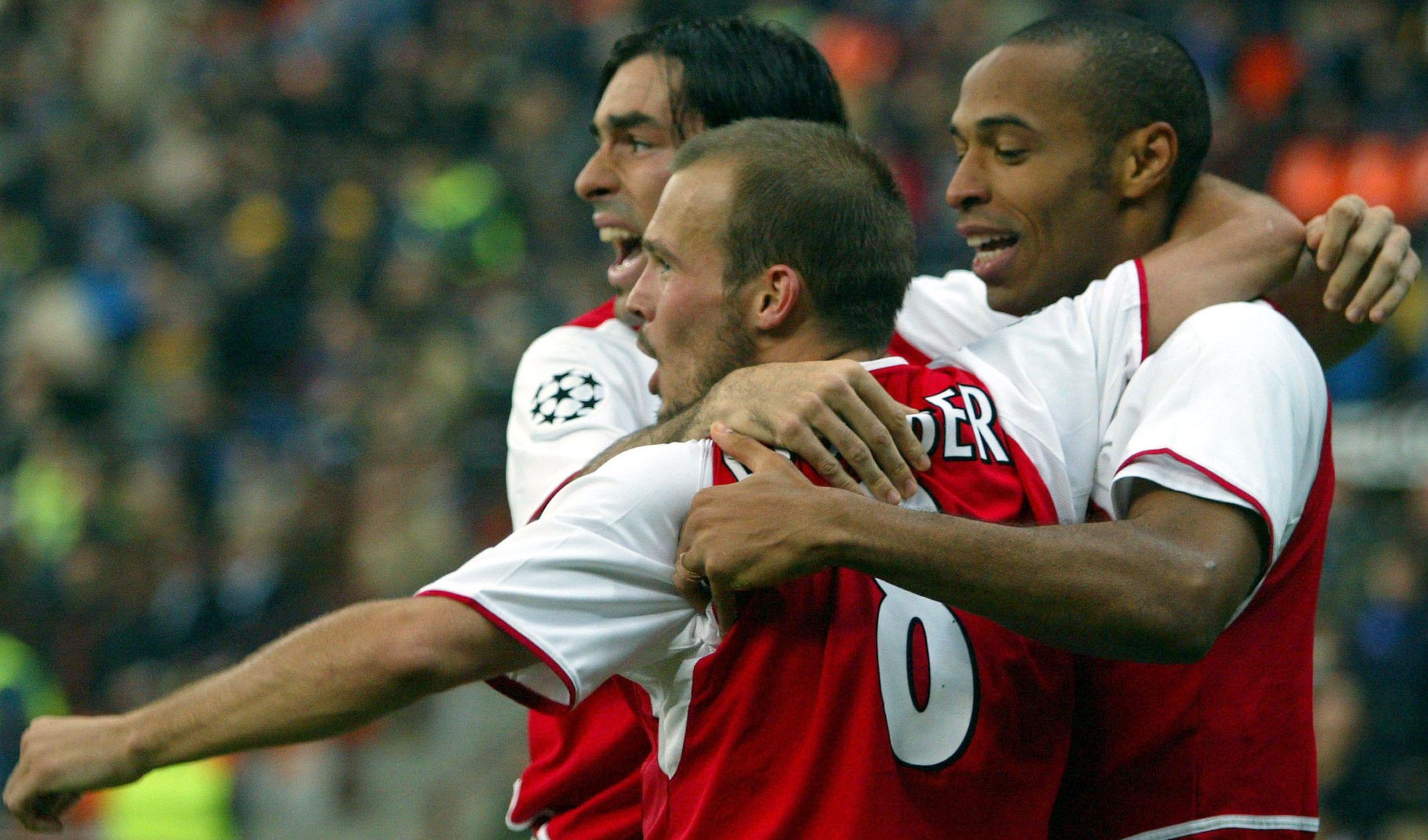 Arsenal share brilliant throwback video of legendary match against ...