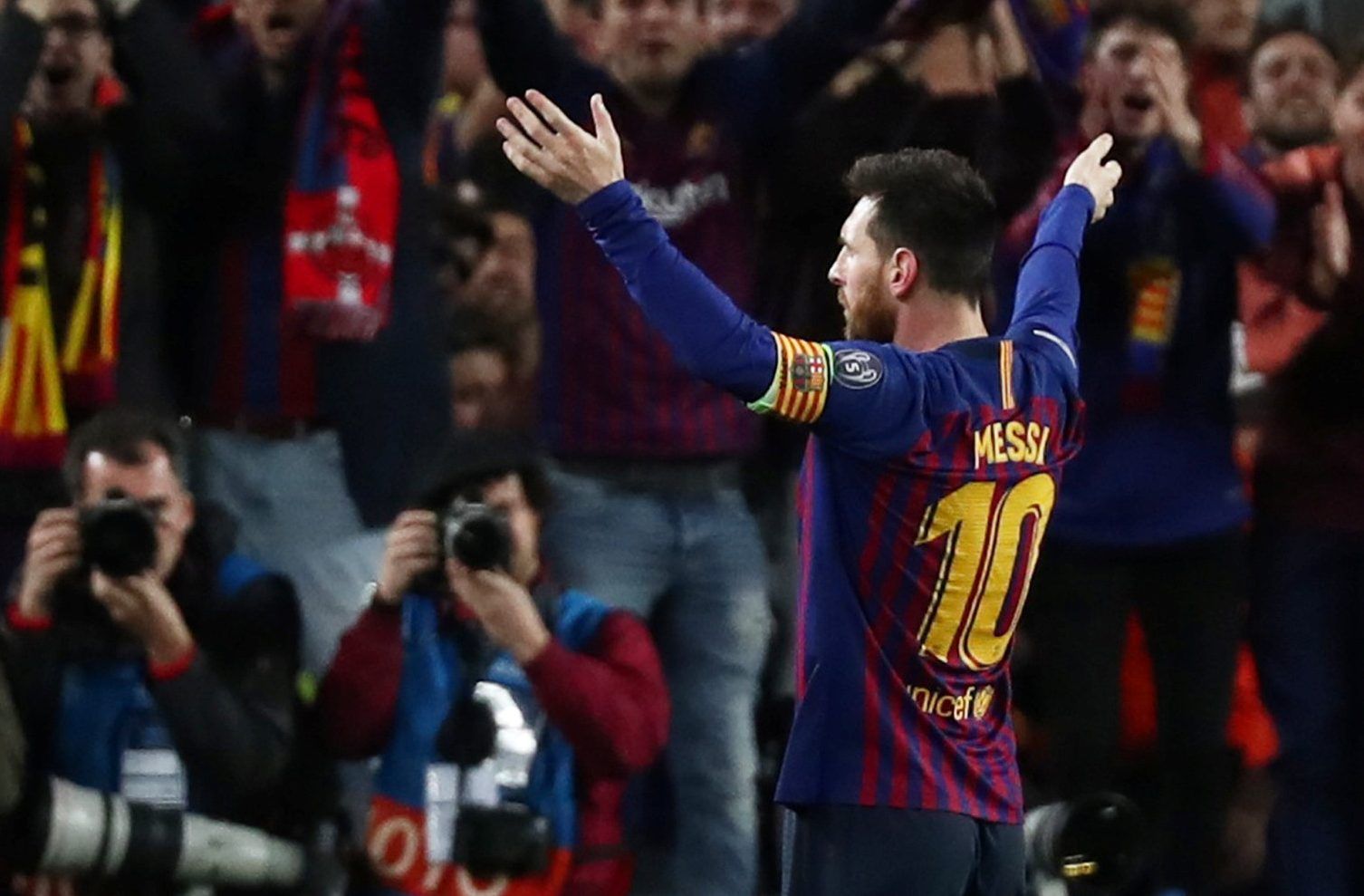Barcelona fans take to Twitter to support Lionel Messi in best player ...