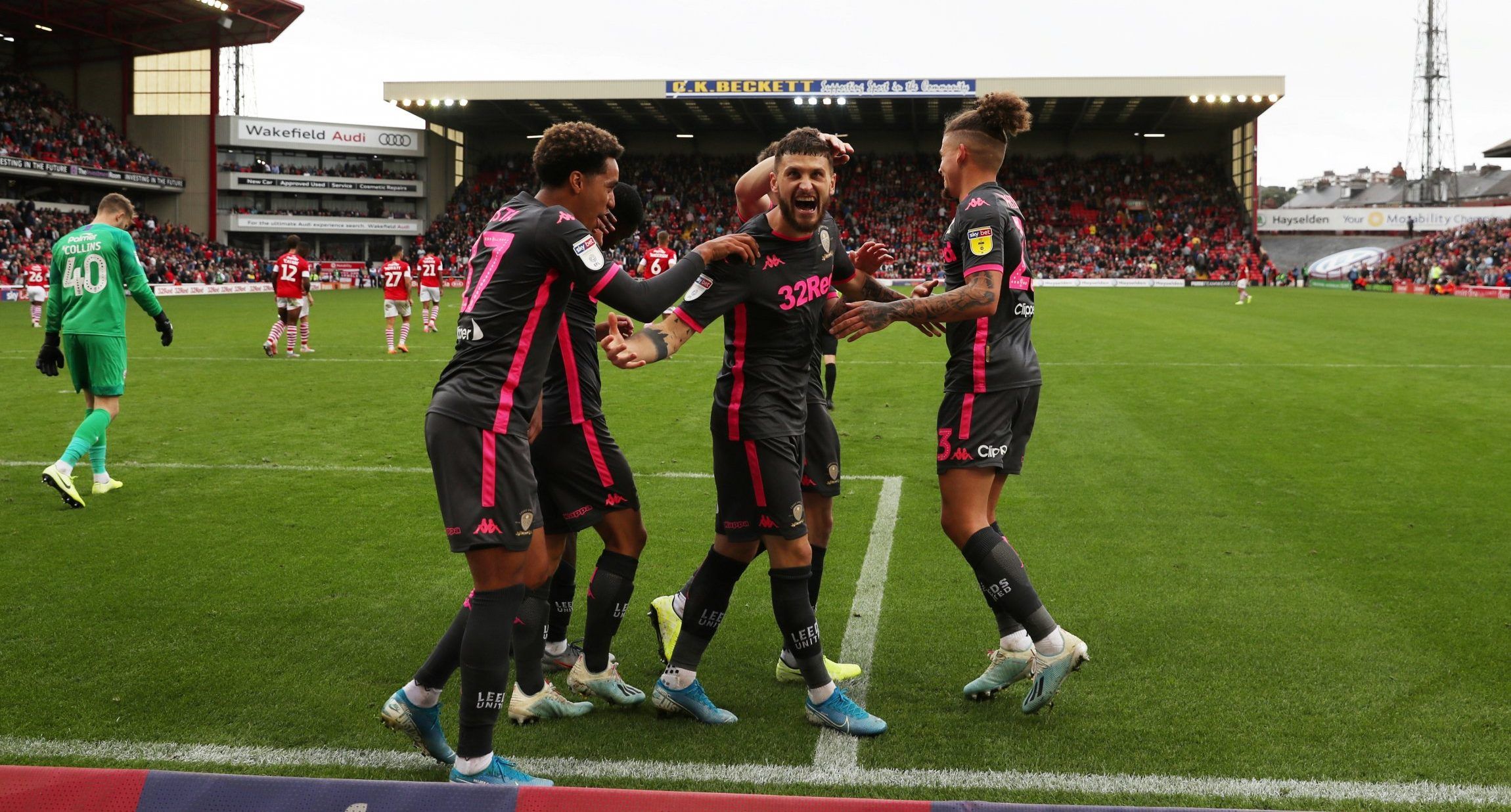 Leeds ace Mateusz Klich paints a sorry picture during Derby draw