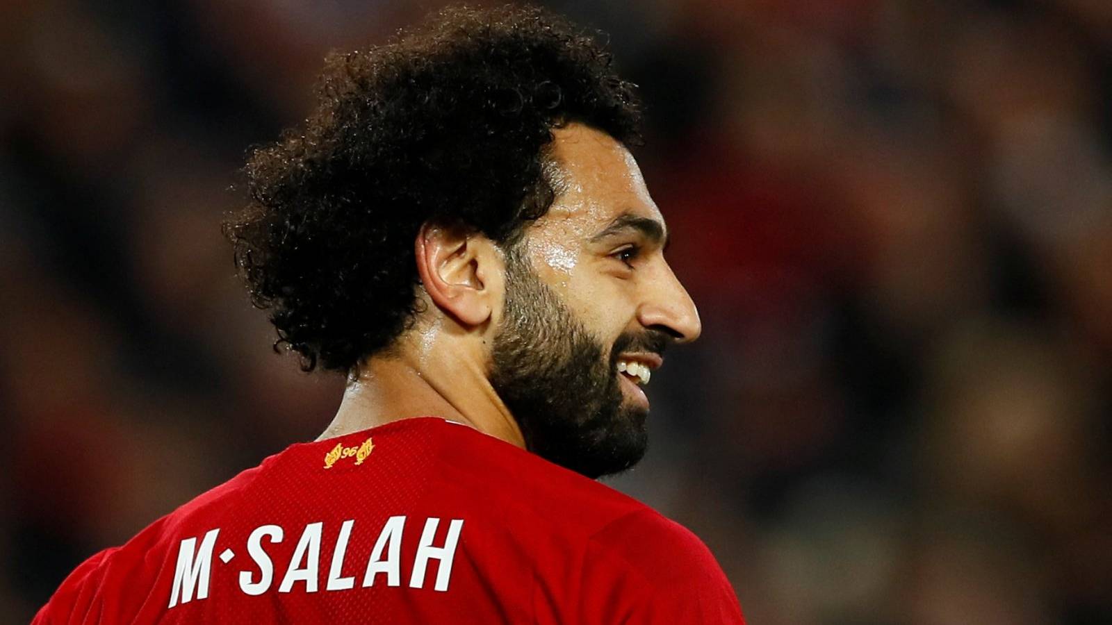 Liverpool: Fans gush over image of Mohamed Salah paying for multiple ...