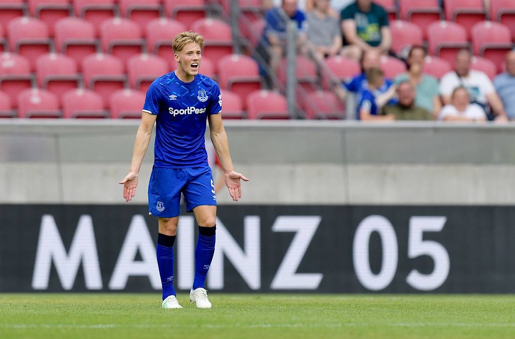 Everton: Lewis Gibson receives high praise from Joey Barton after ...