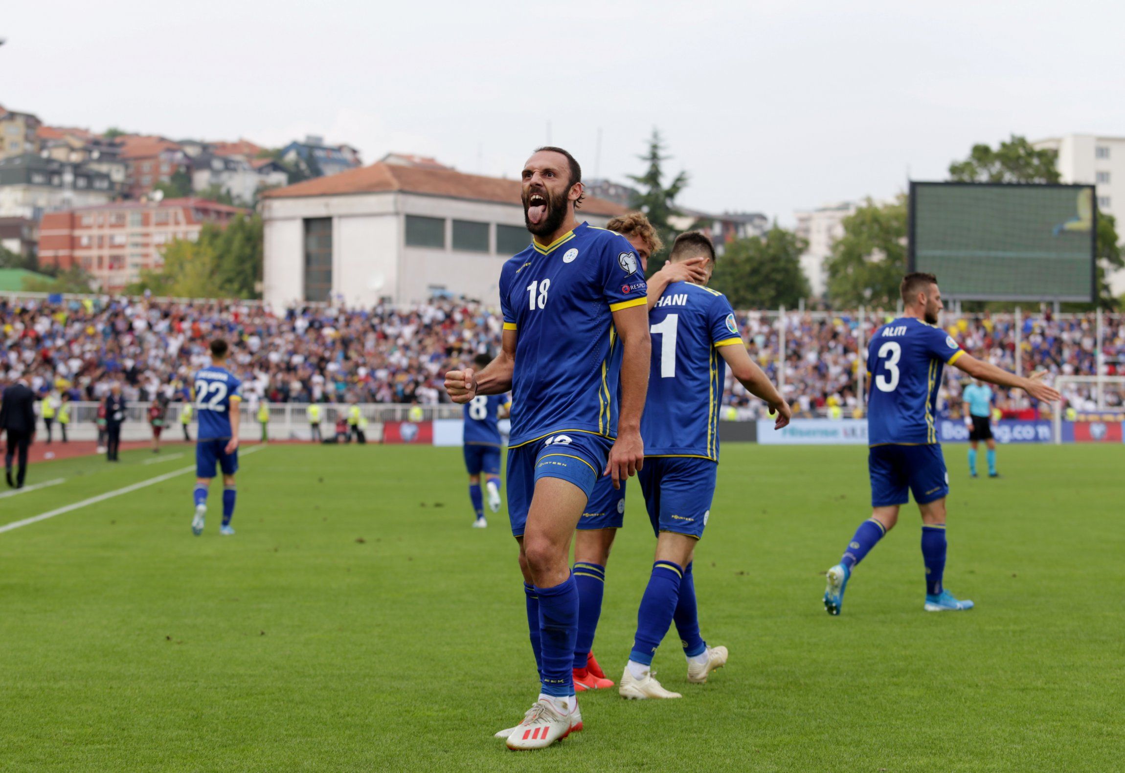 Spurs fans discuss Vedat Muriqi transfer report