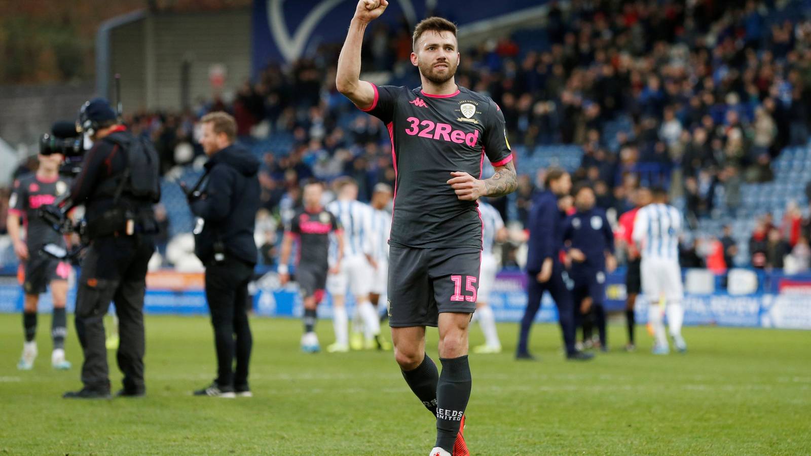 Leeds fans swoon over Stuart Dallas footage