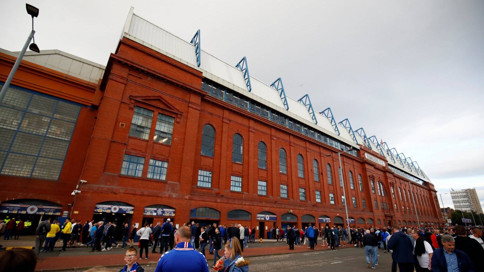 Glasgow Rangers: Fans react to Ewan Murray tweet