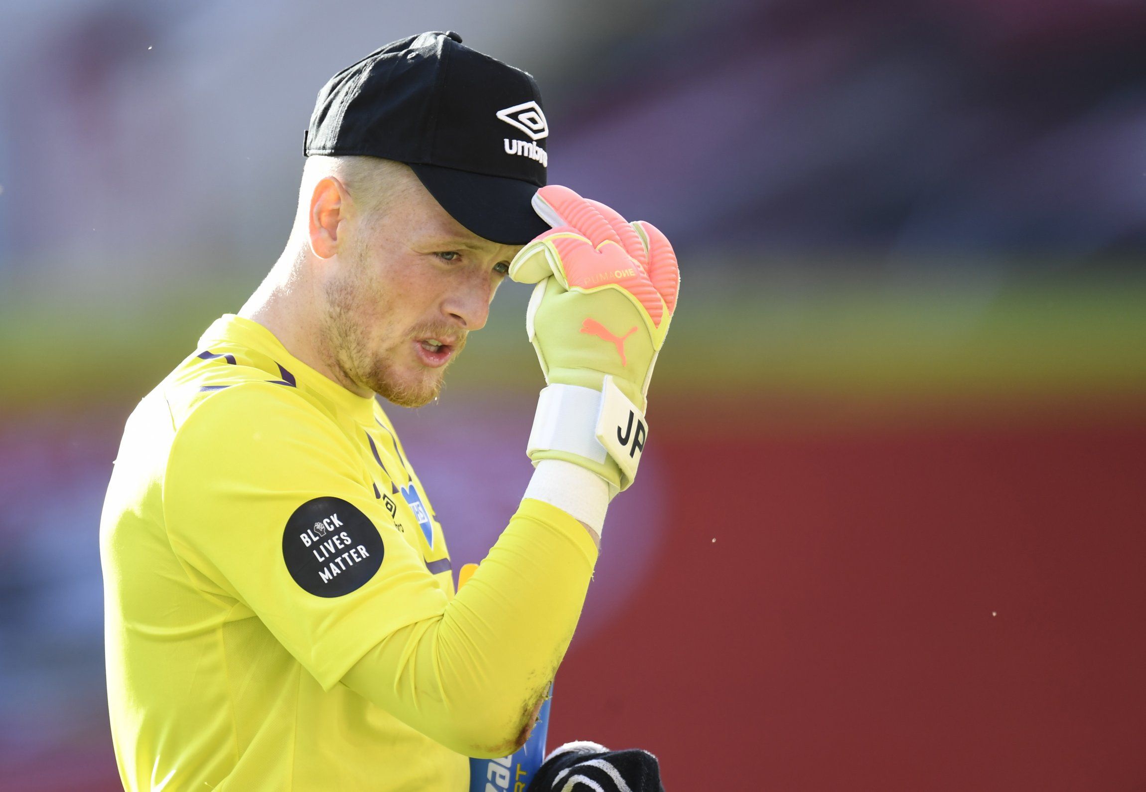 Many Everton fans slam Jordan Pickford after Blackpool draw