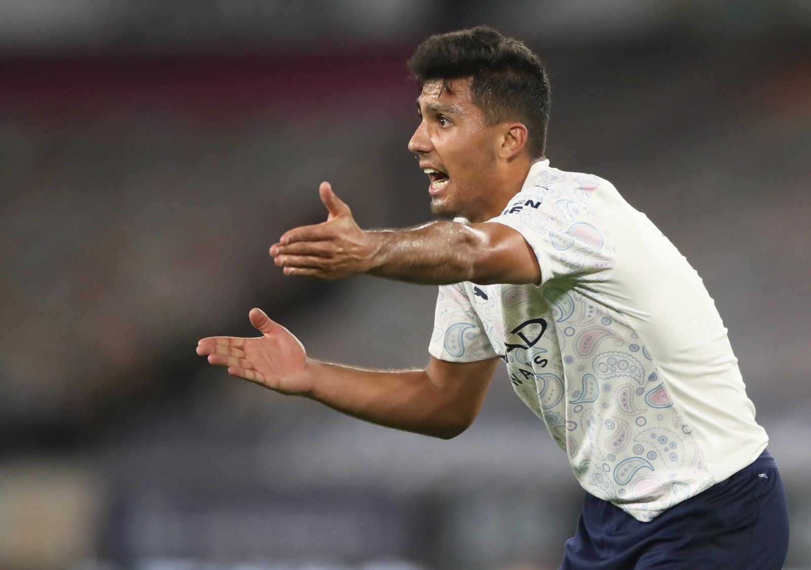 Man City: Fans blast Rodrigo as bad signing %%page%% %%sep%% %%sitename%%