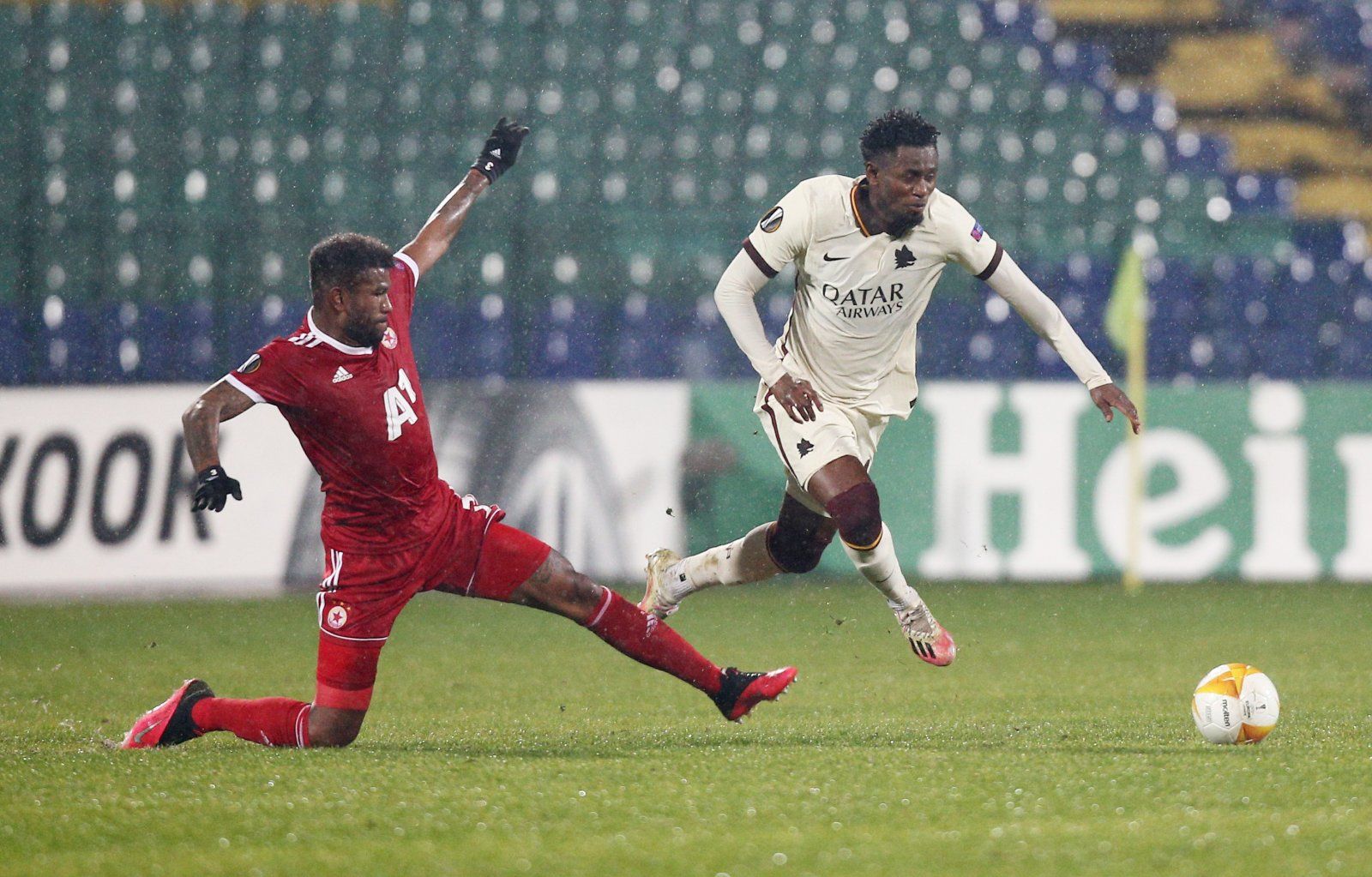 Wolves: Amadou Diawara talks underway
