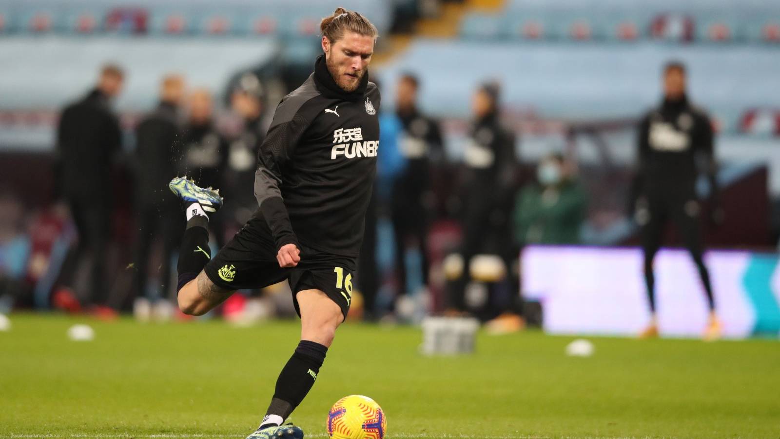 Newcastle journalist slams Hendrick