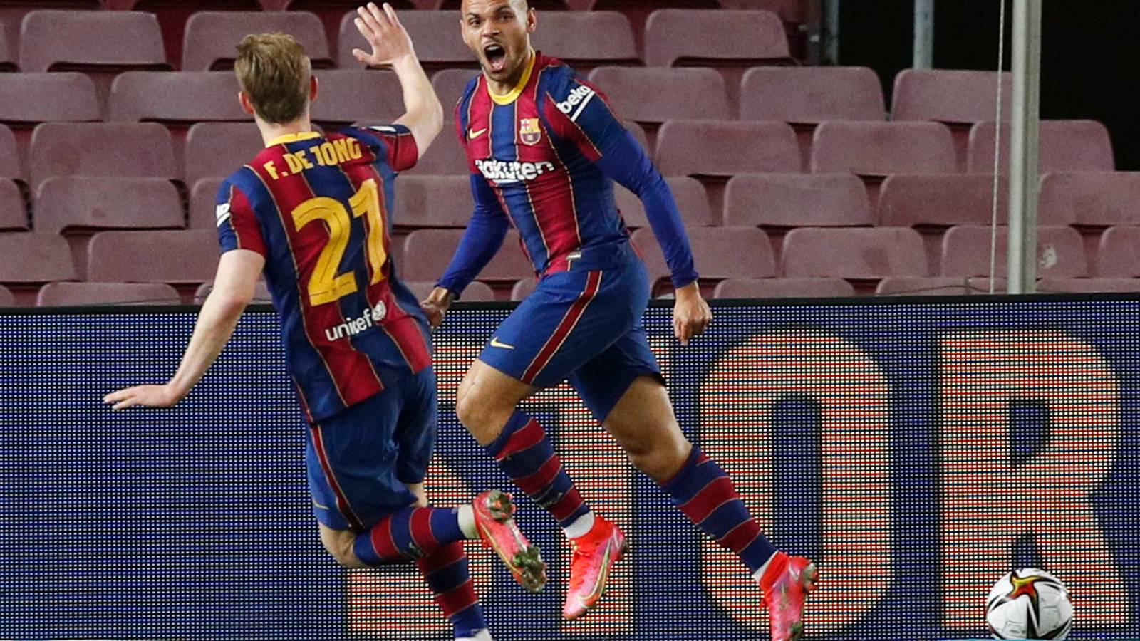 Everton target Barcelona’s Braithwaite
