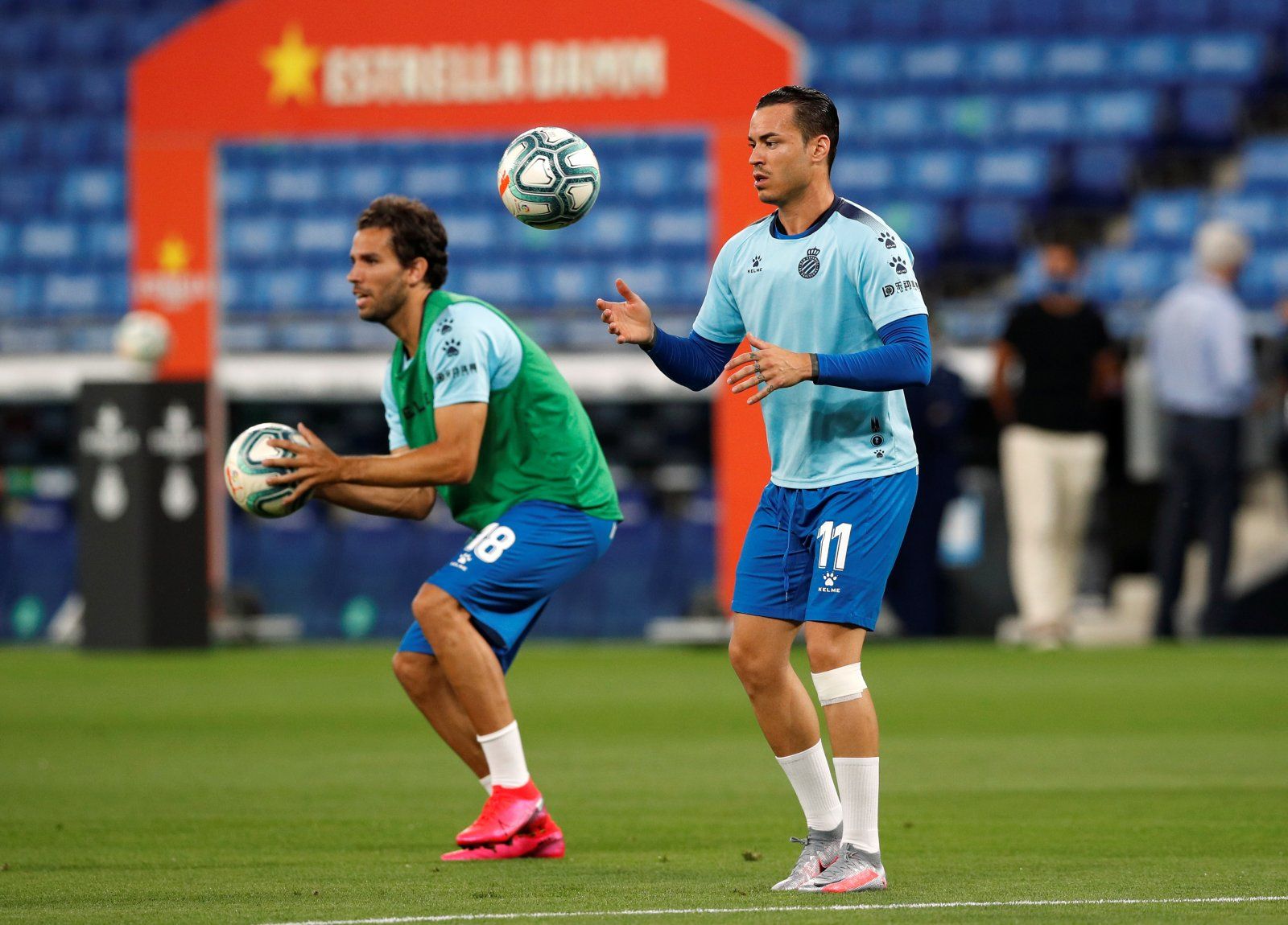 WHU: Hammers want Raul de Tomas