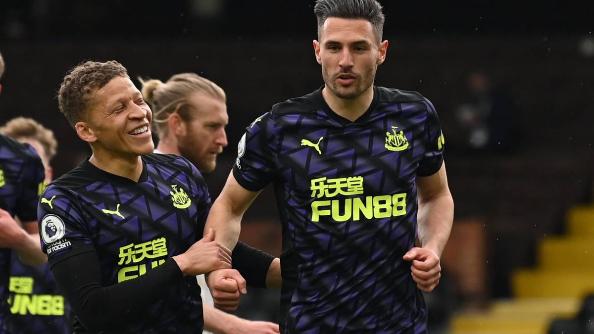 Chris Waugh expects Schar to return for Newcastle United
