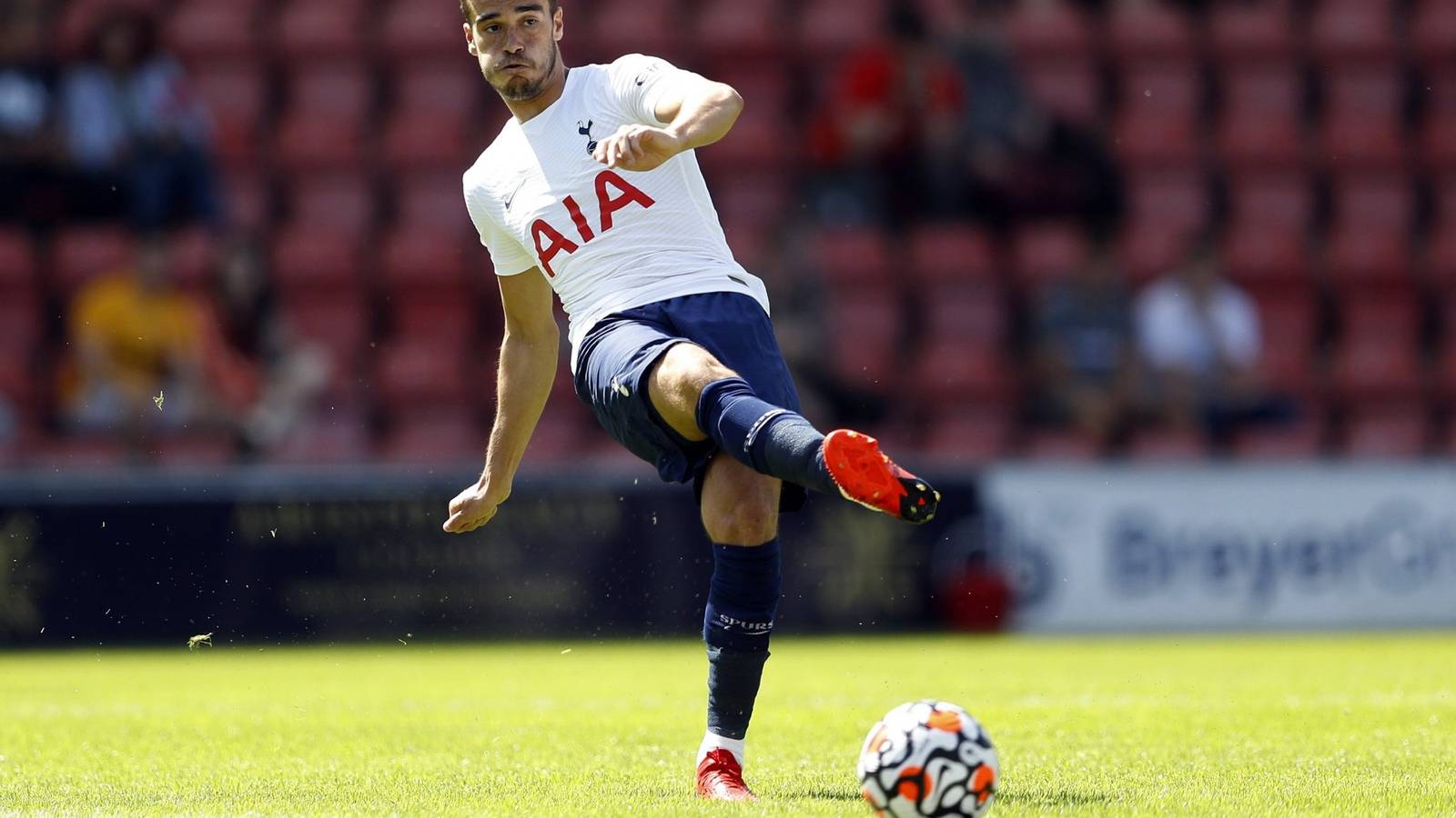 Nuno must axe Spurs star permanently