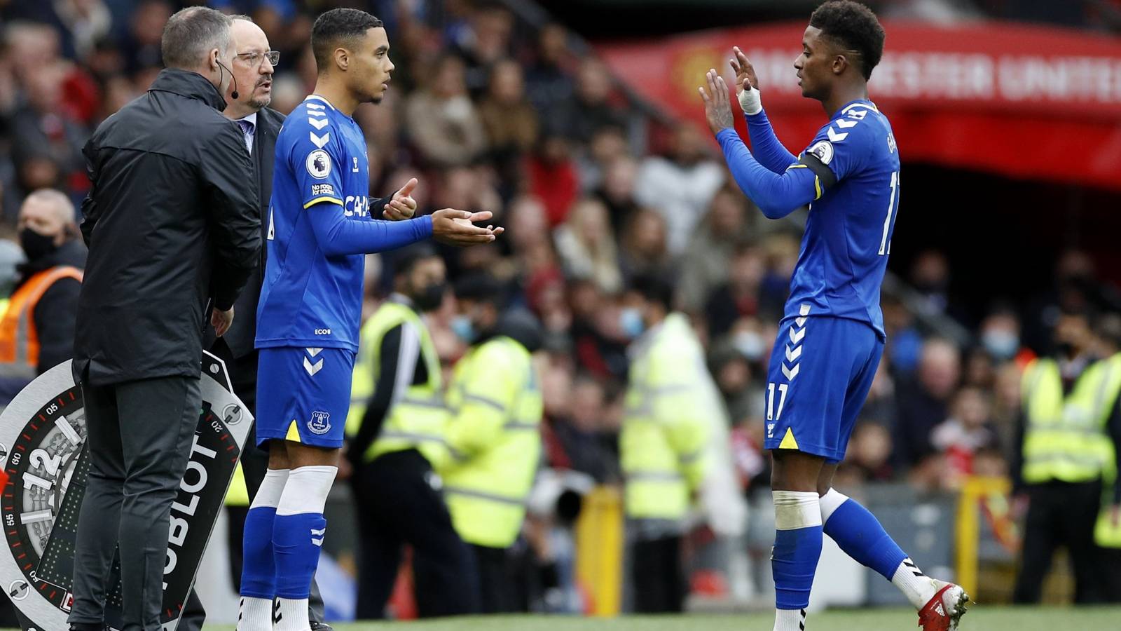 Everton can save millions with Lewis Dobbin