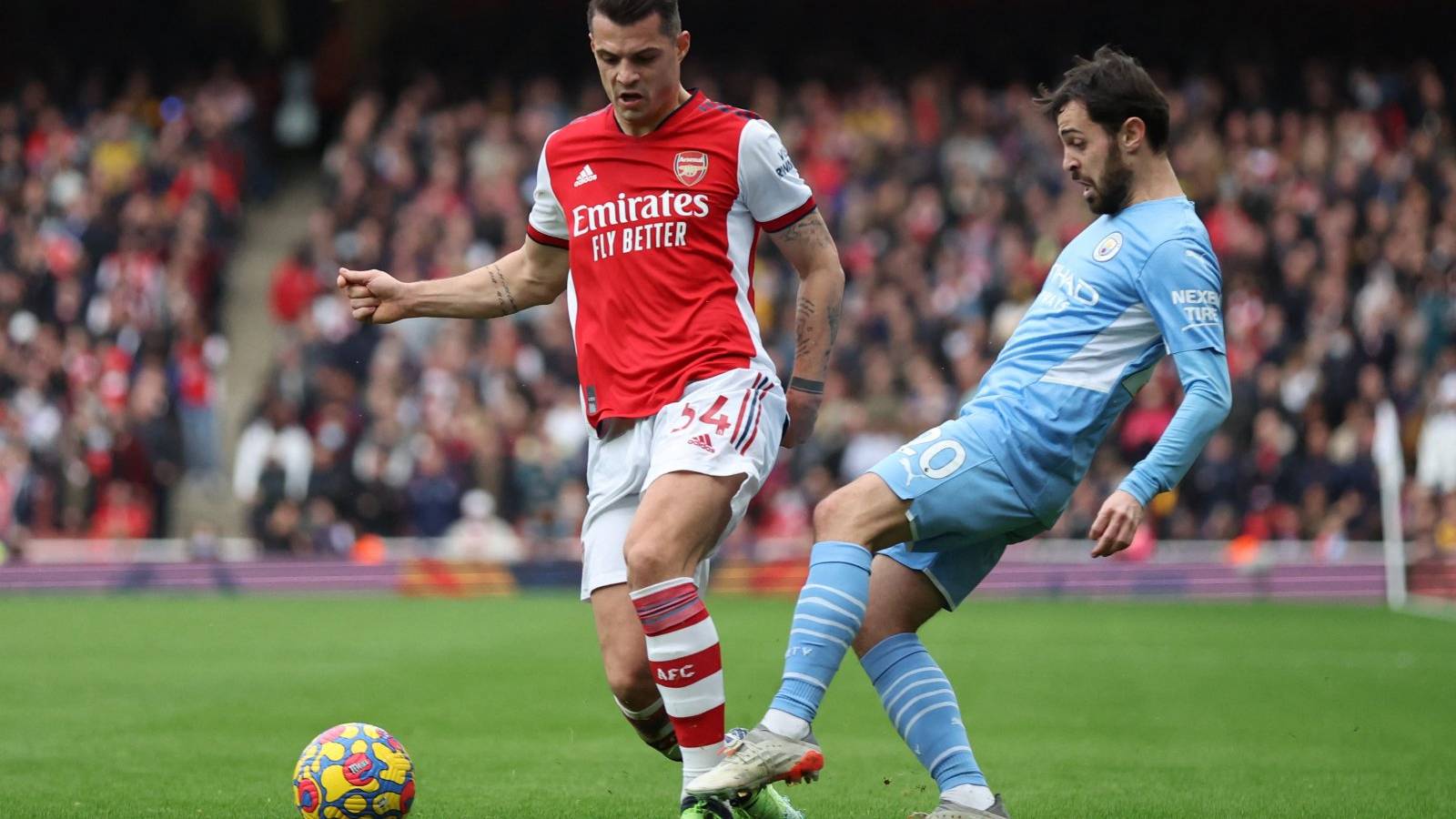 Arsenal's Xhaka in new contract talks