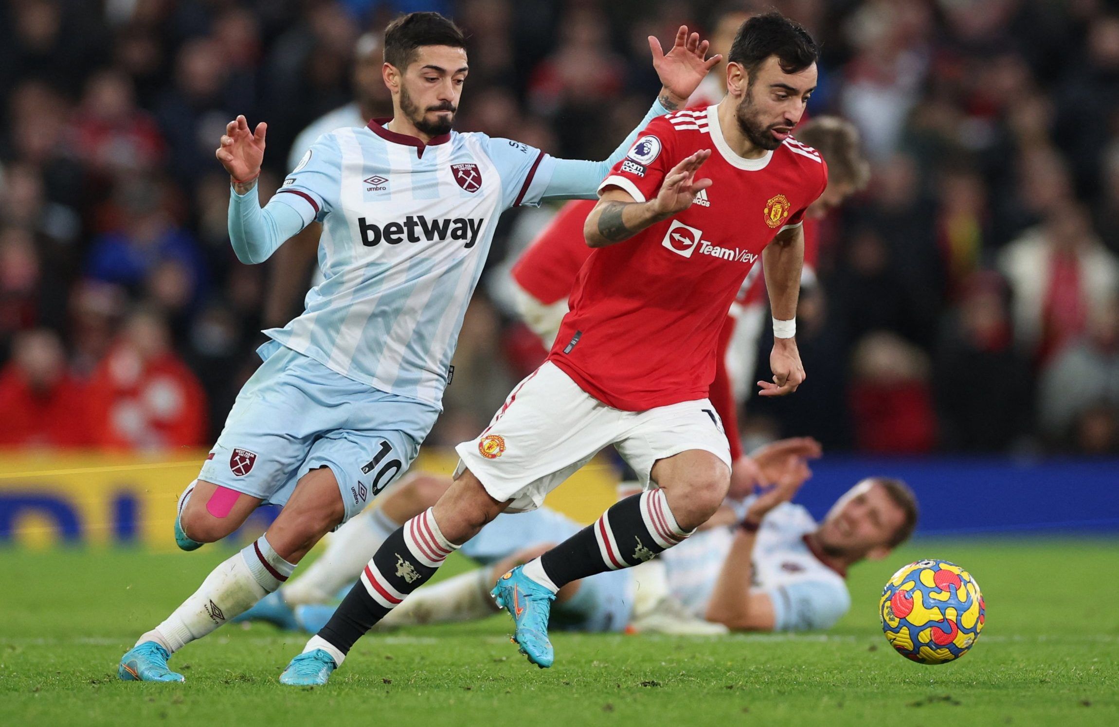 Lanzini Let West Ham Down Against Man Utd