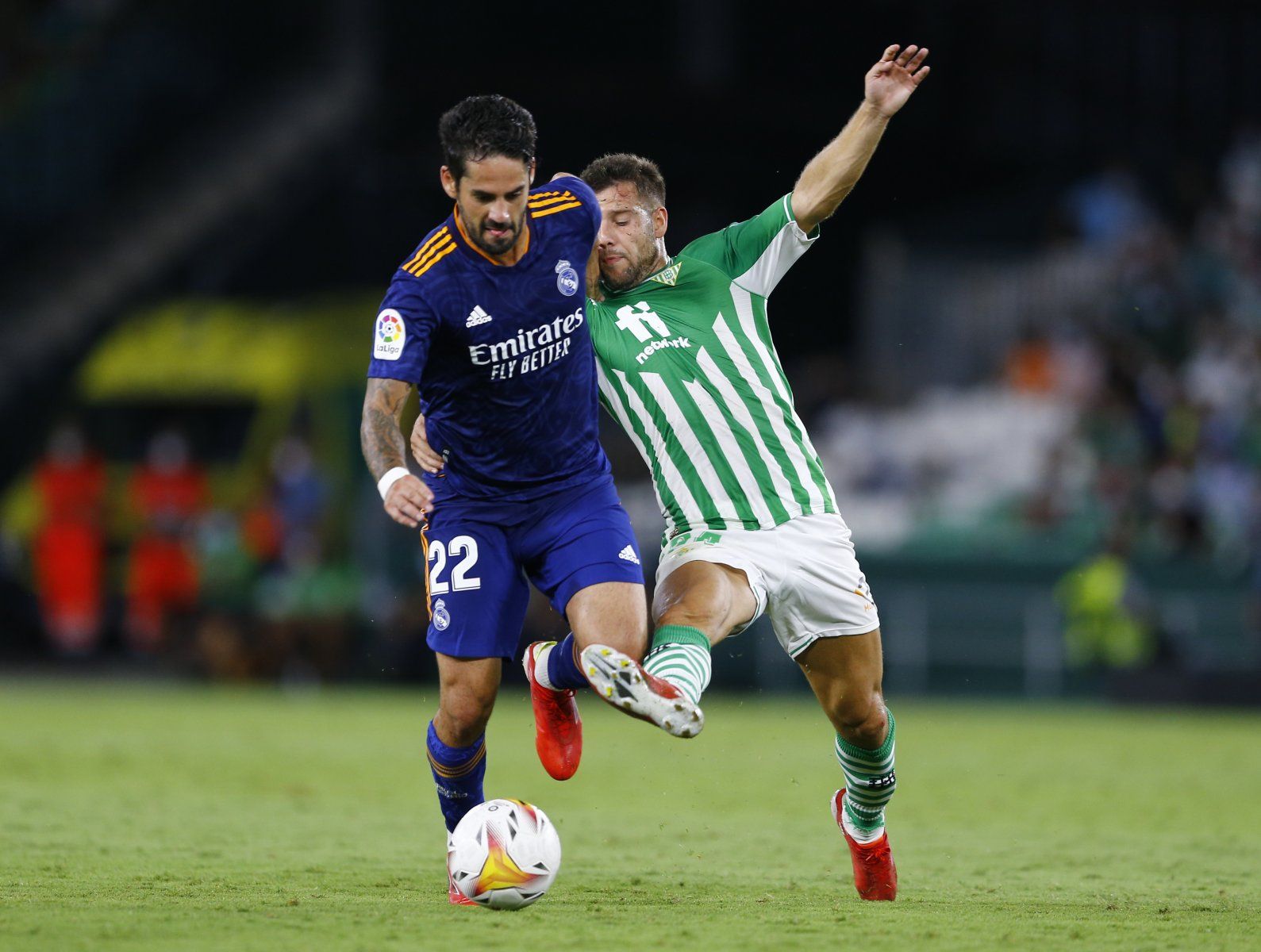 Gold refuses to rule out Isco to Spurs