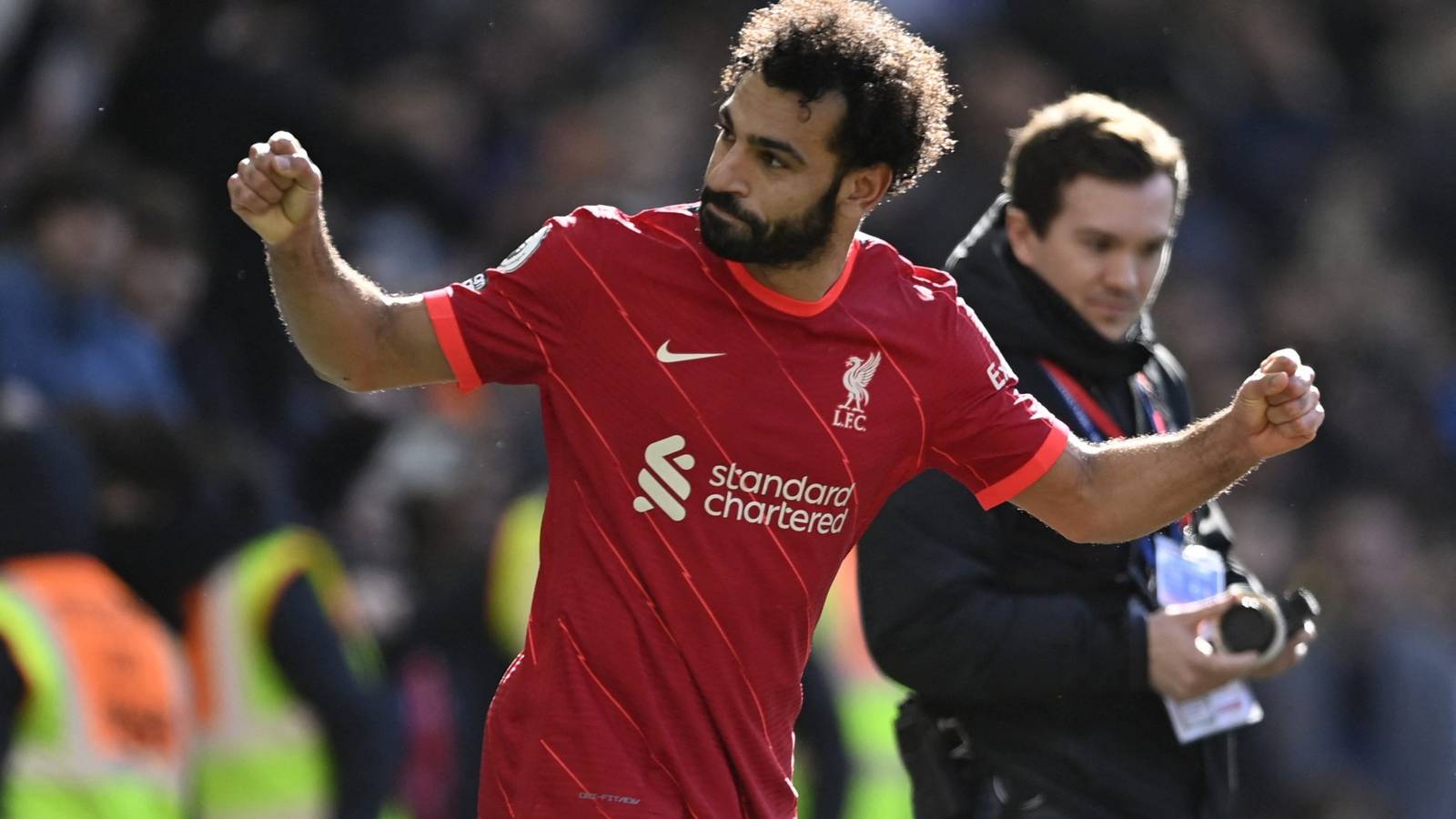 Journalist provides Salah contract update