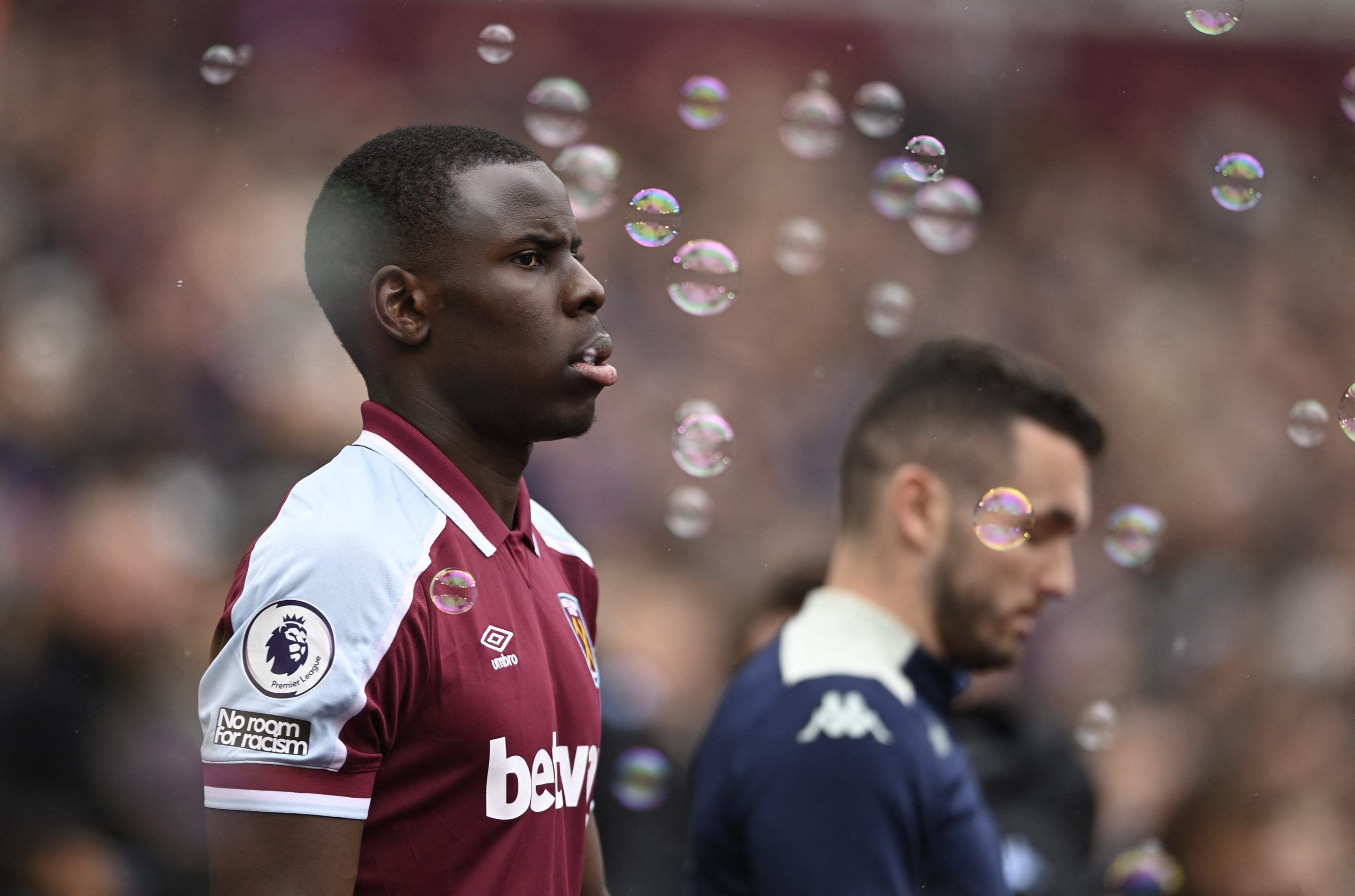 Zouma shines in West Ham win