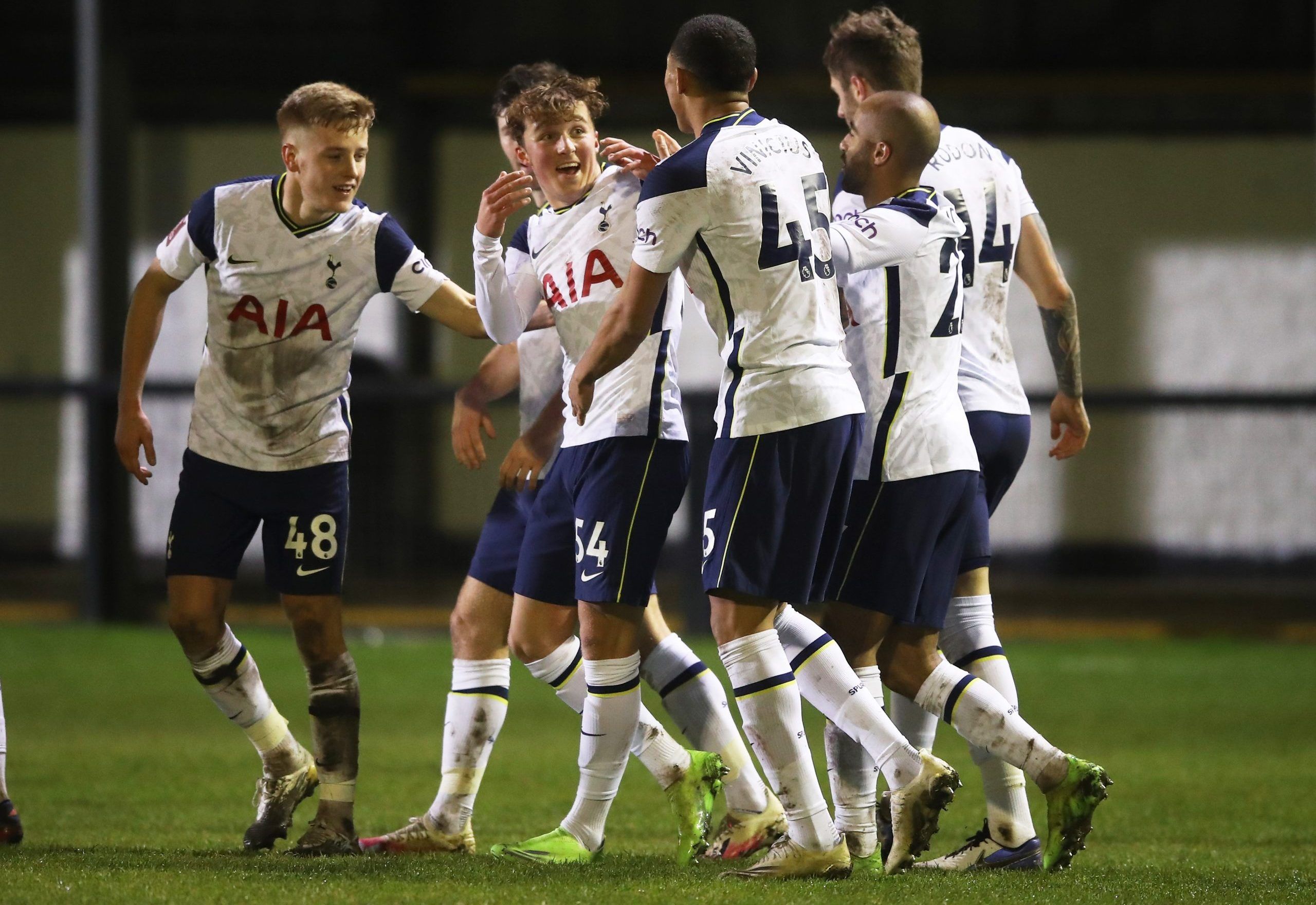Spurs: Conte could unearth a gem in Devine