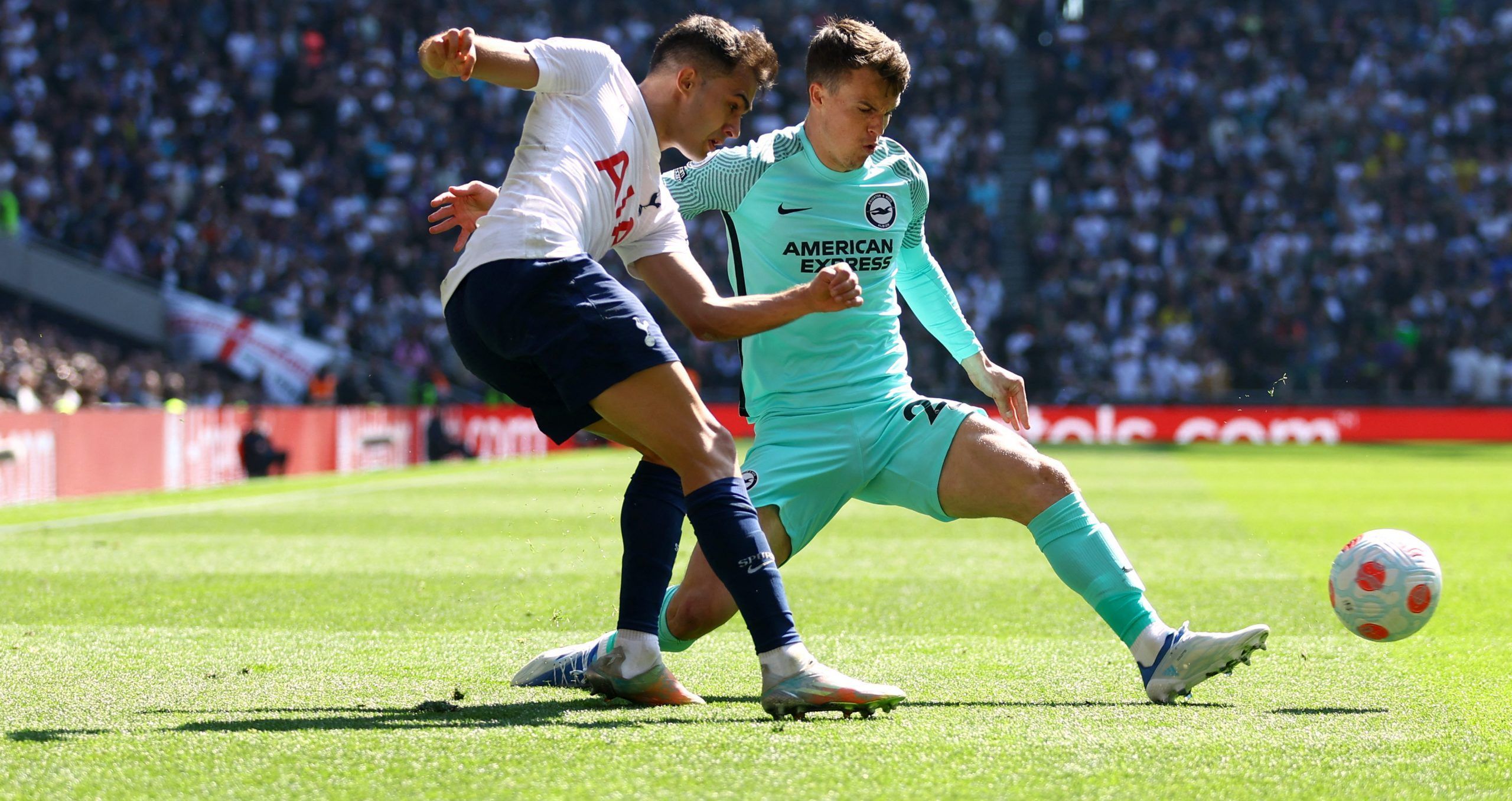 Spurs: Conte dealt Reguilon injury blow