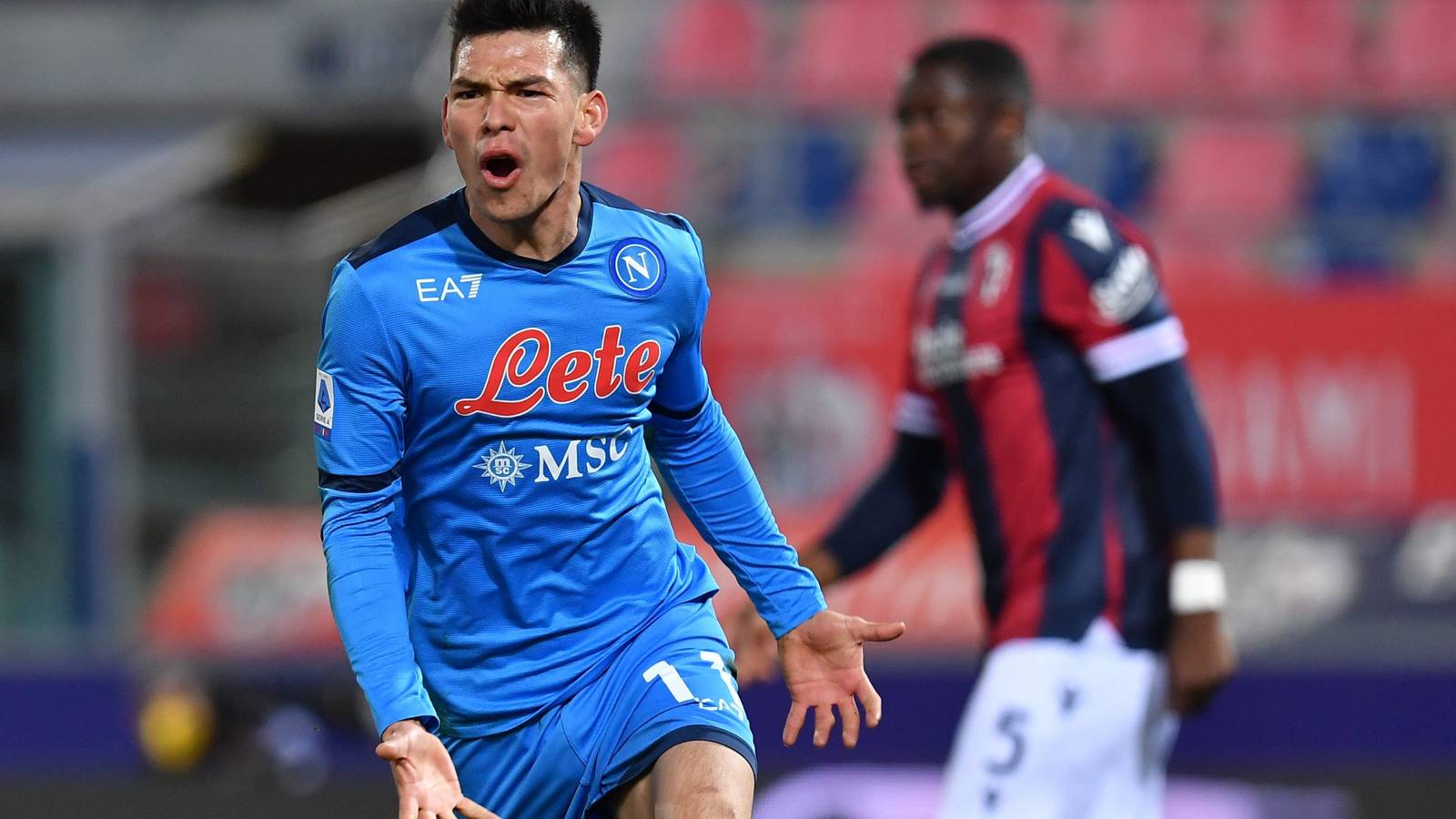 Man Utd could move for Lozano next summer