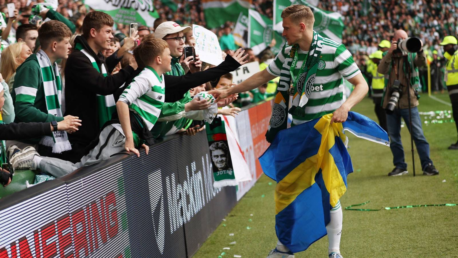 Hutton not worried about Celtic defence