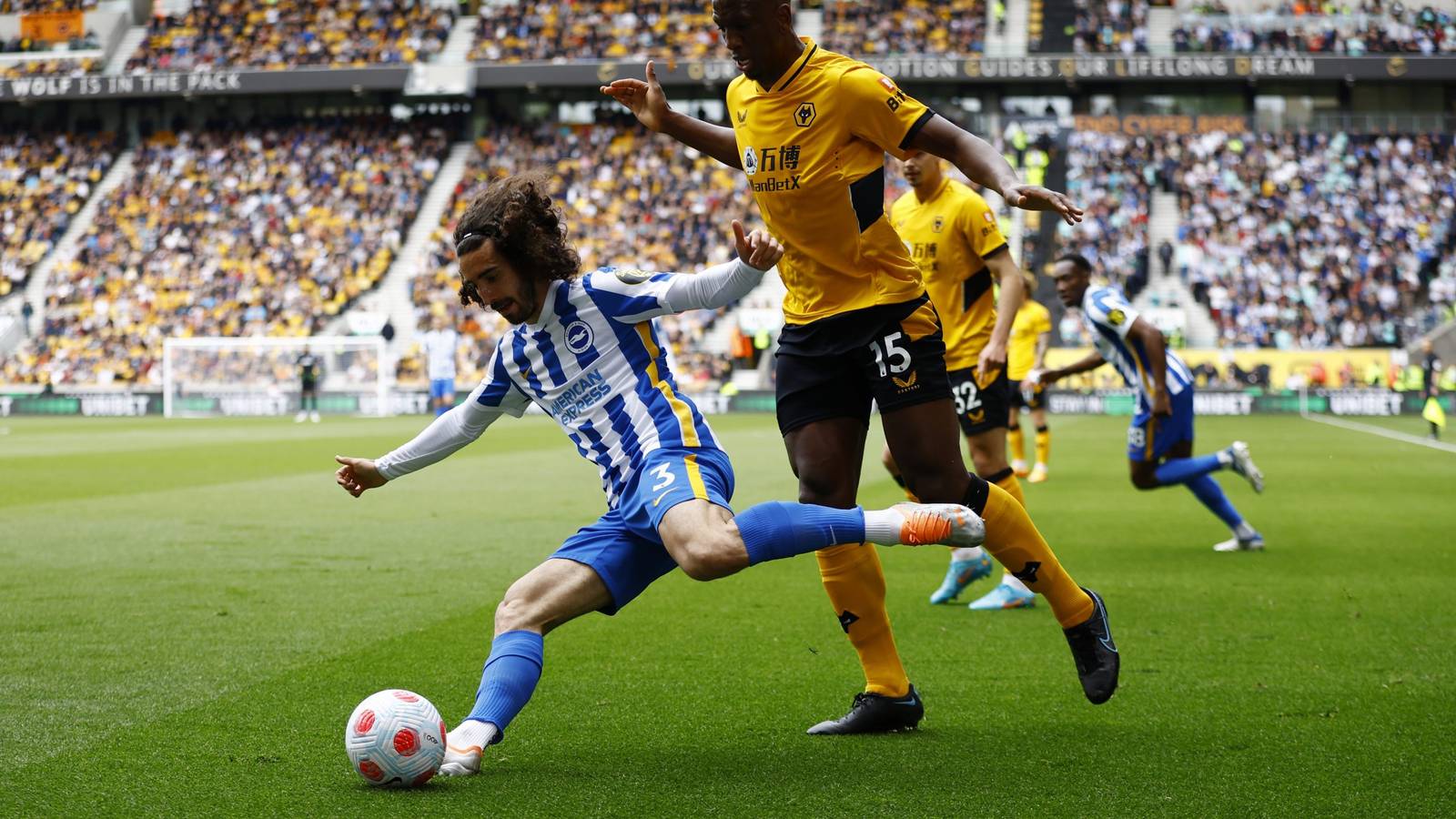 Wolves "would consider" selling Boly
