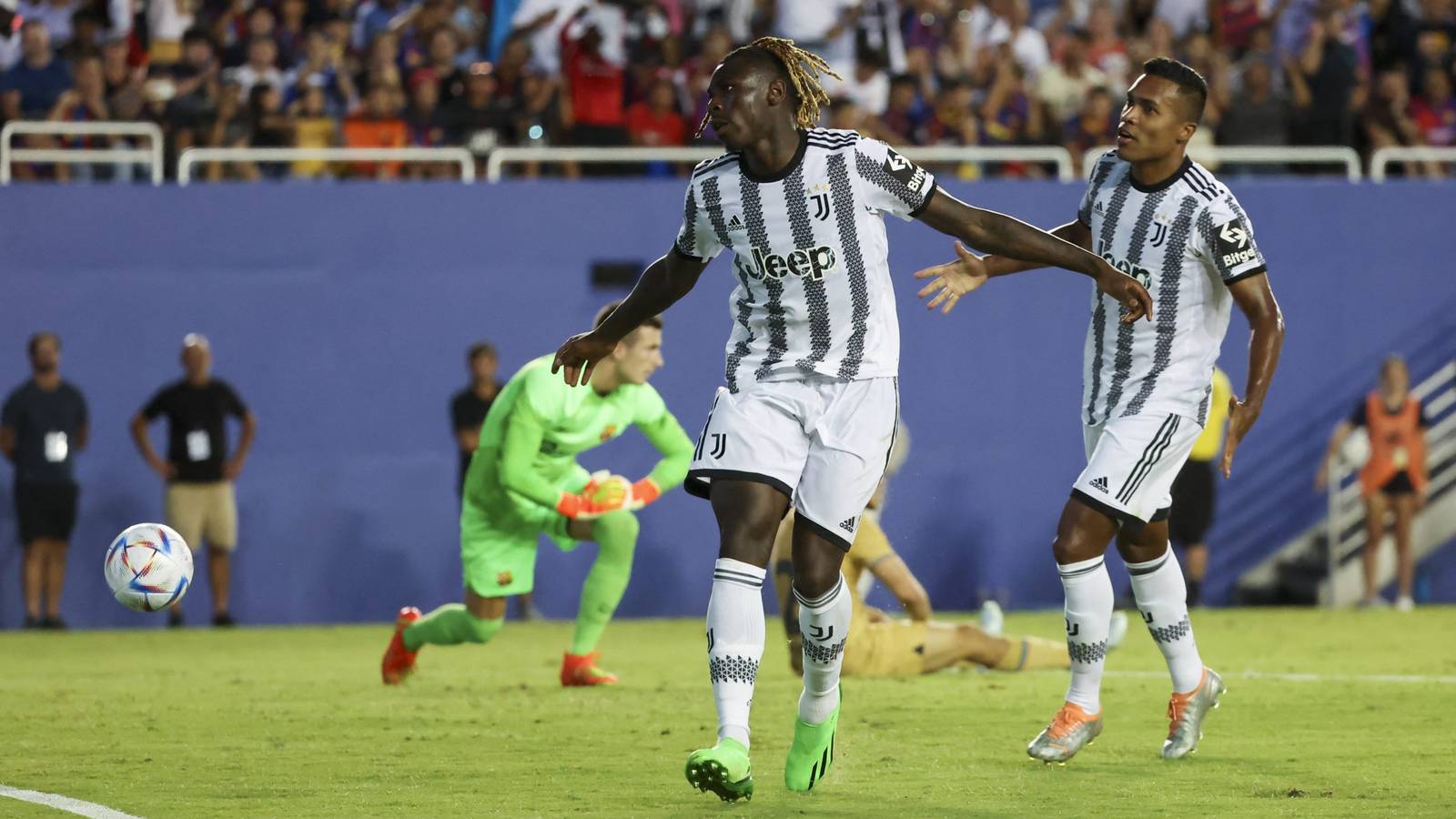 Newcastle United keen on Moise Kean