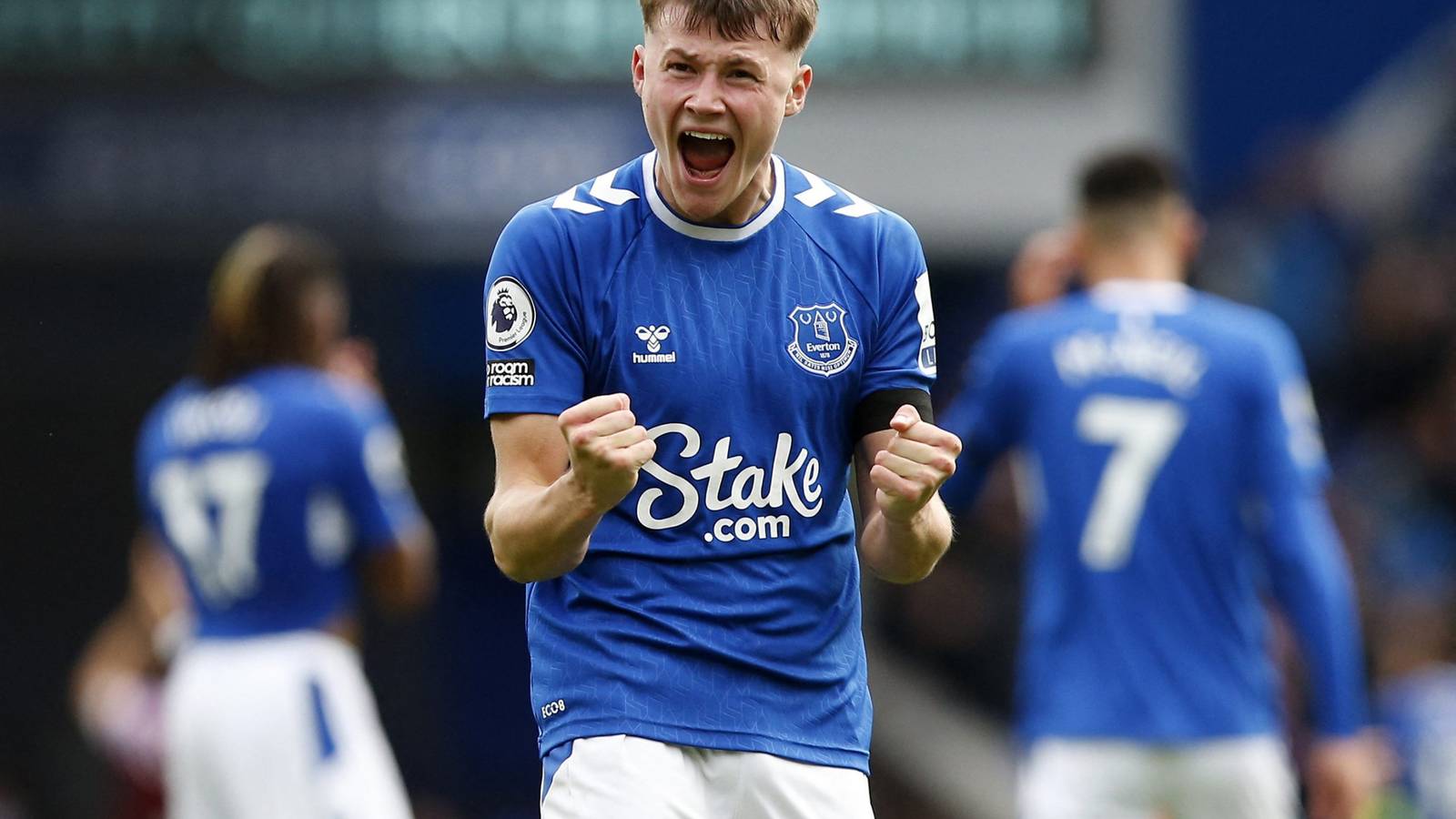 Everton face injury blow to Patterson