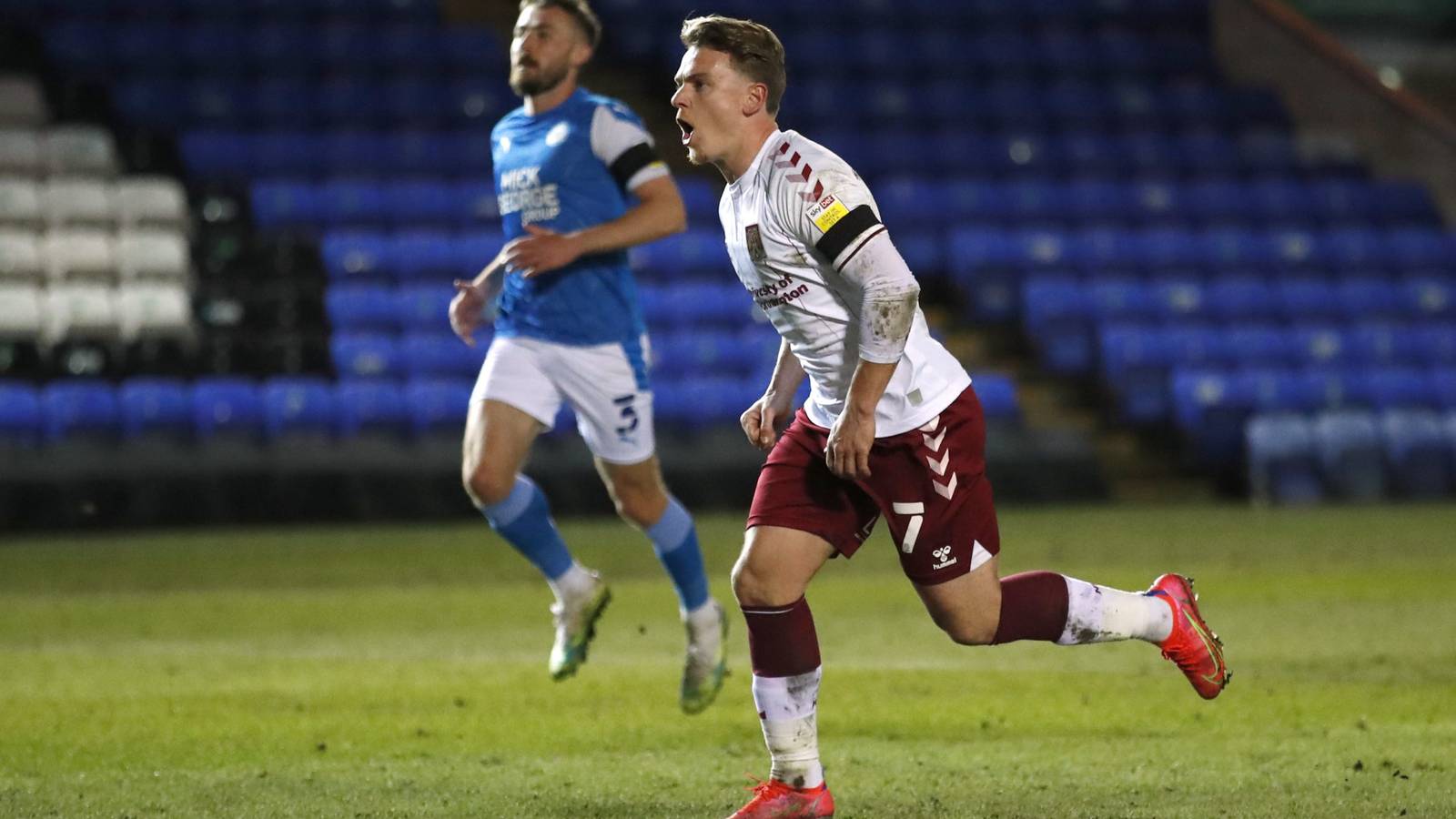 Sheffield Wednesday keen on Sam Hoskins