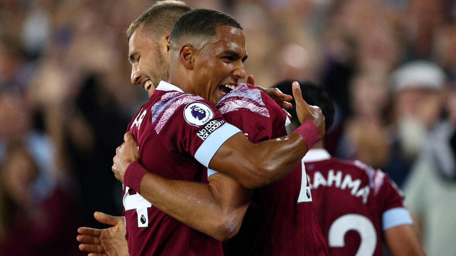 West Ham: David Moyes praises Thilo Kehrer