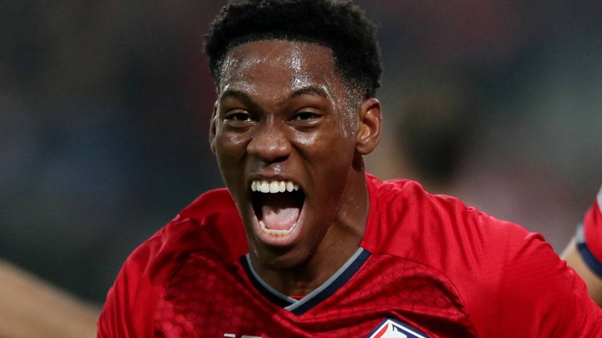 Arsenal considering approach for David