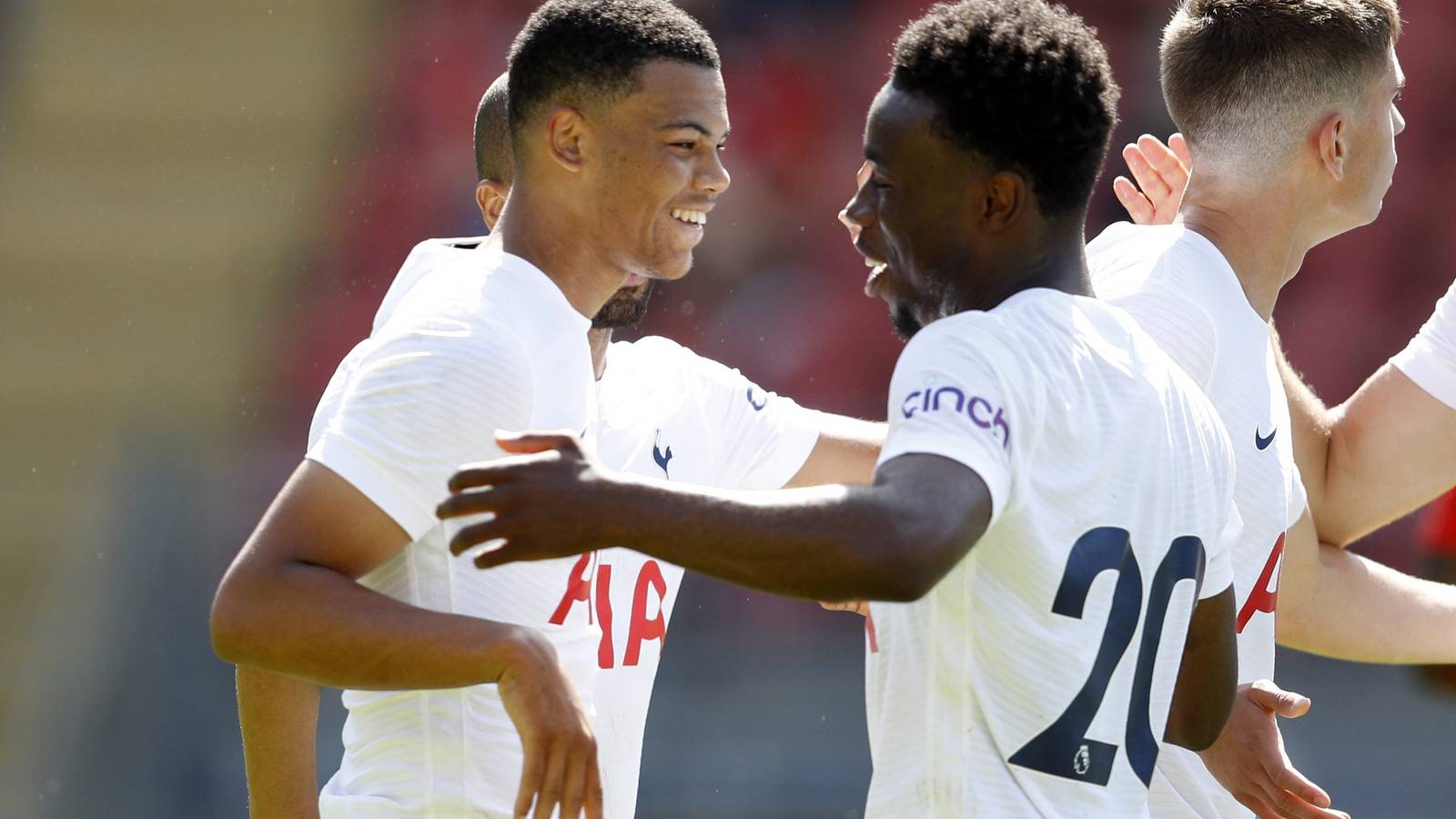 Tottenham: Nile John 'attracting interest'