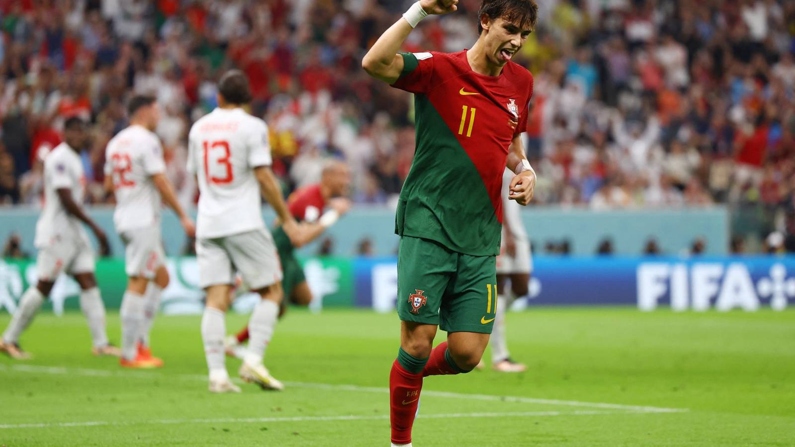 Arsenal hold "advantage" in Felix chase