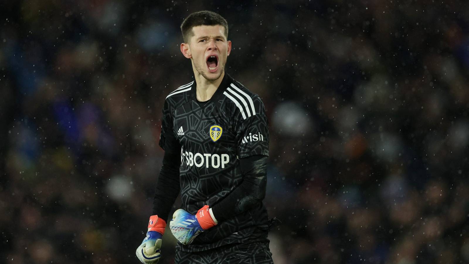 Illan Meslier set for Leeds injury return