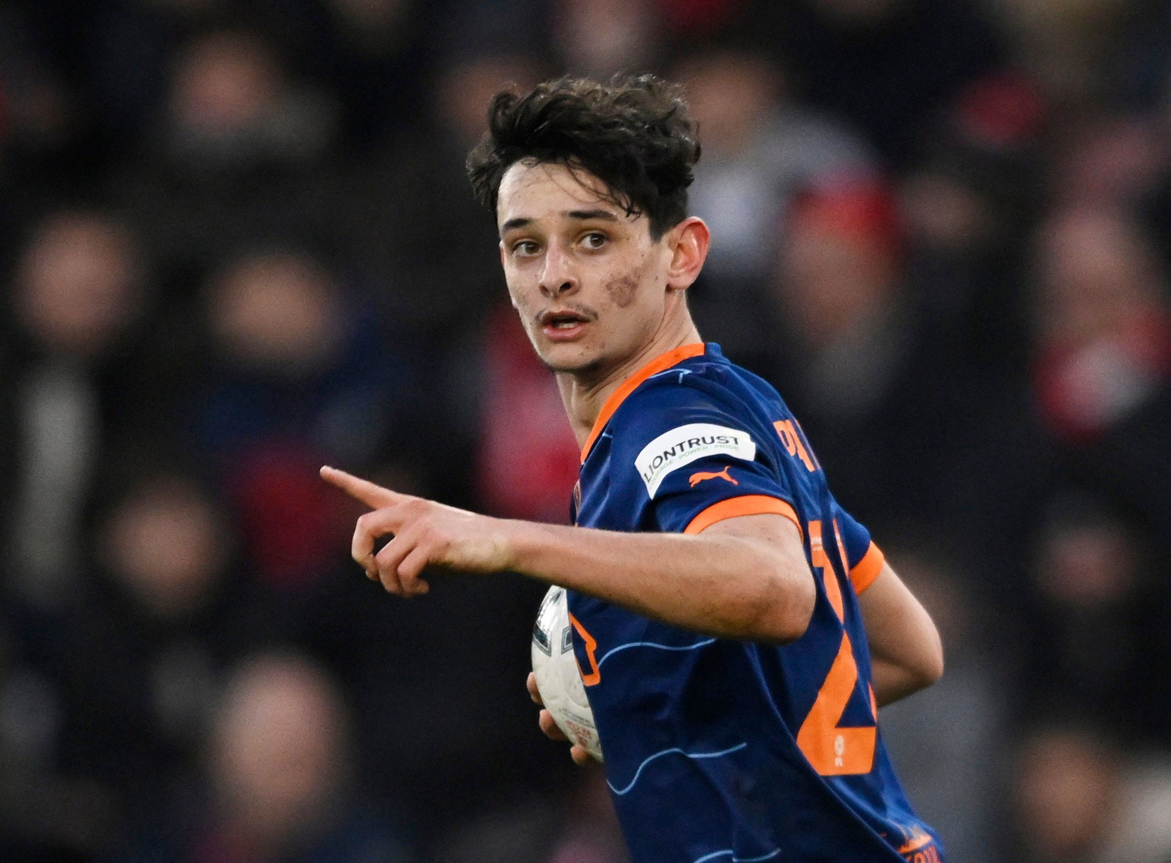 Arsenal must soon unleash Patino