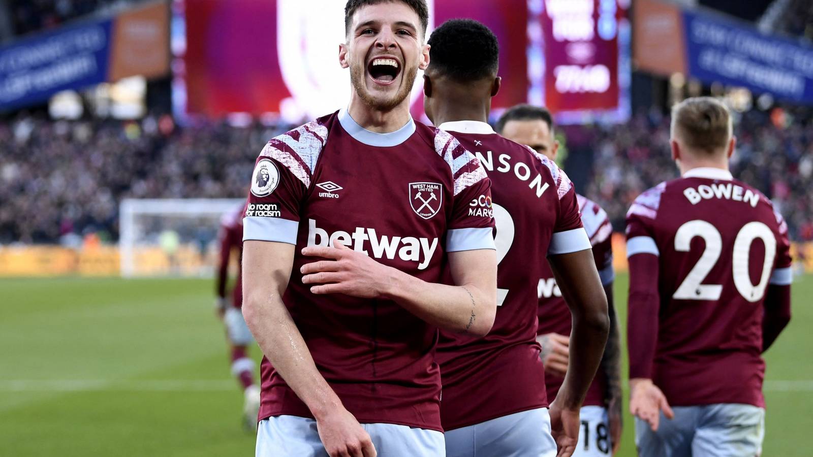 Chelsea: Imagine Declan Rice & N'Golo Kante