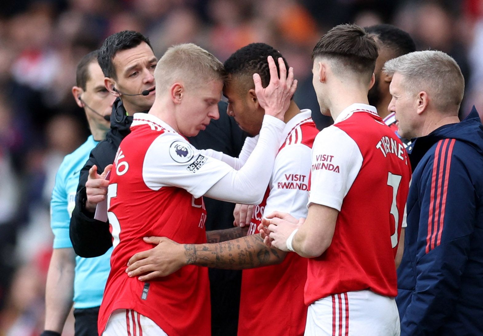 Oleksandr Zinchenko Celebrates With Arsenal Fans
