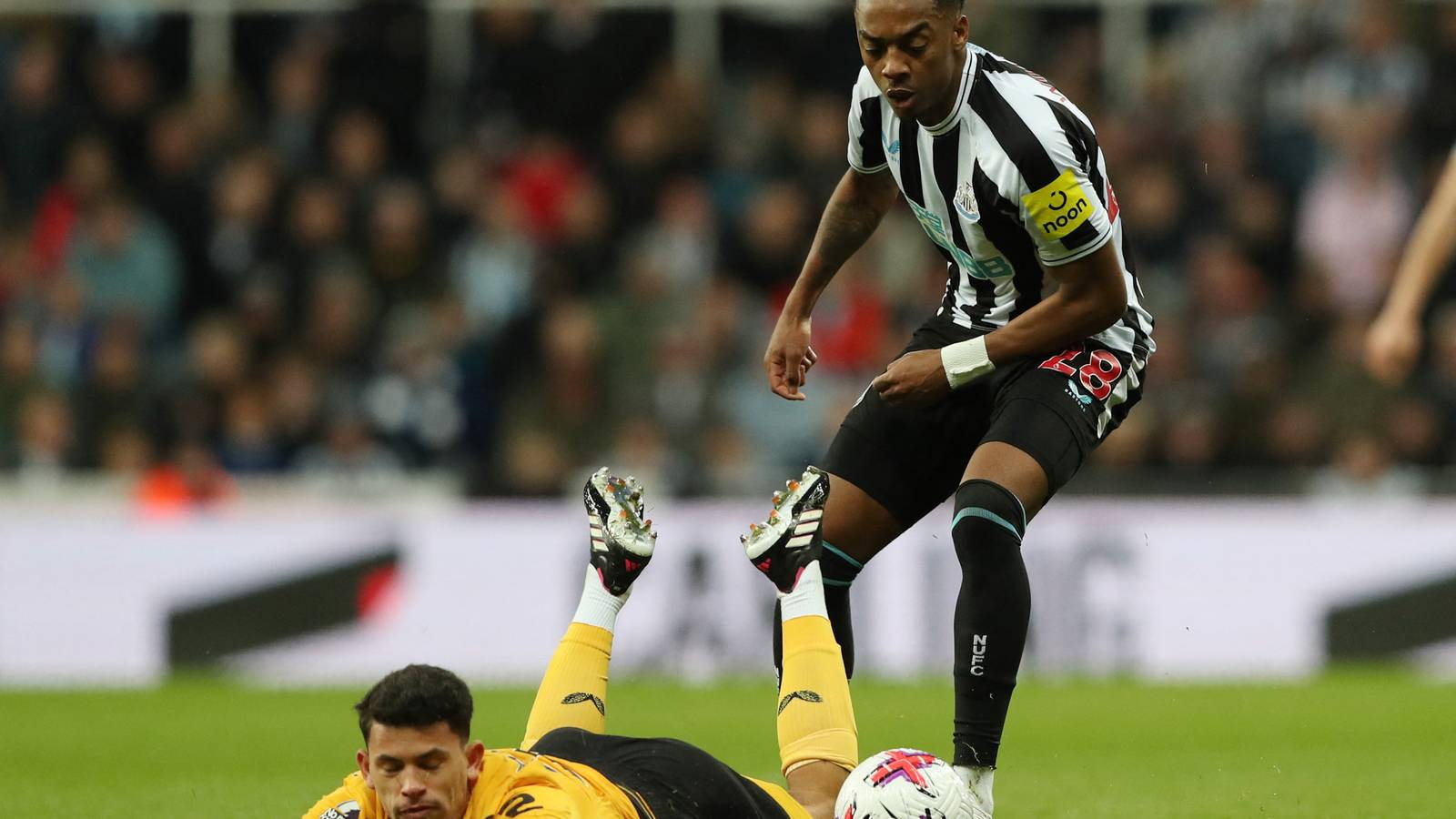 Wolves: Lopetegui should ditch Matheus Nunes