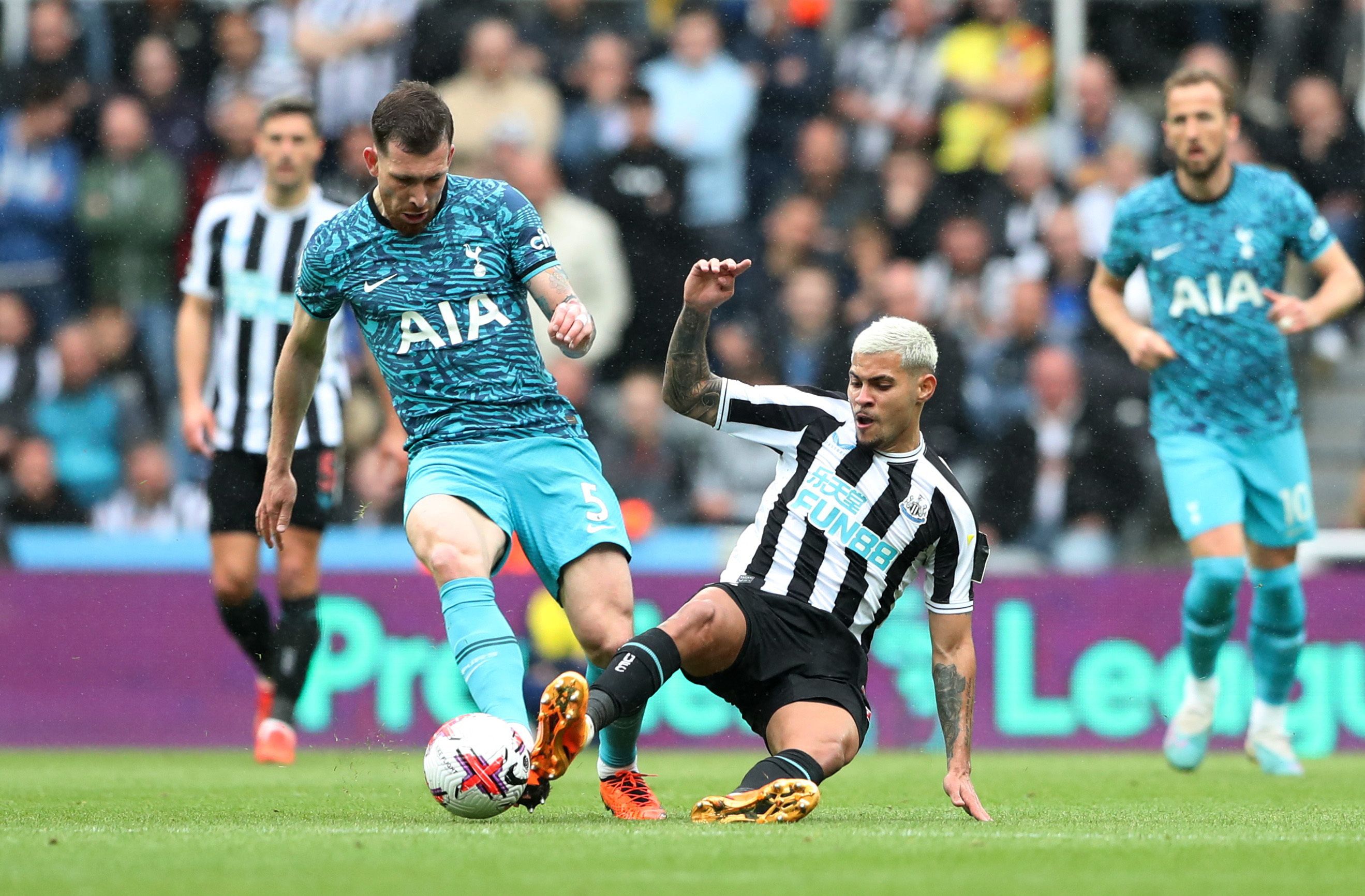 Newcastle's £120k-p/w 'Steering Wheel' Tormented Spurs