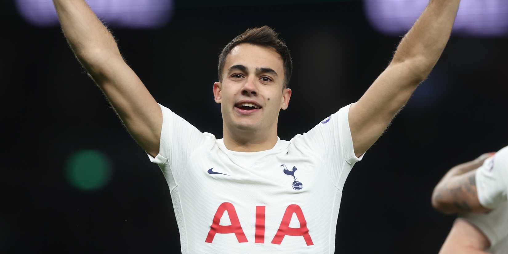 4 players who could leave Tottenham in January, with 5 clubs after striker