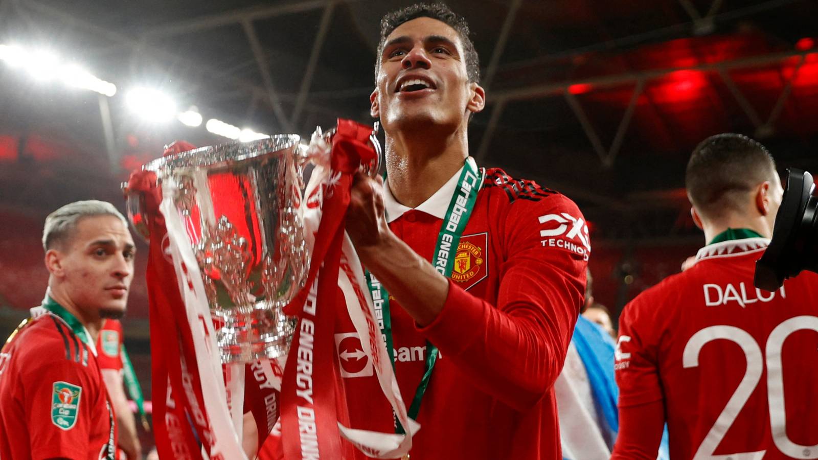 11 Famous Footballers Who Retired Early