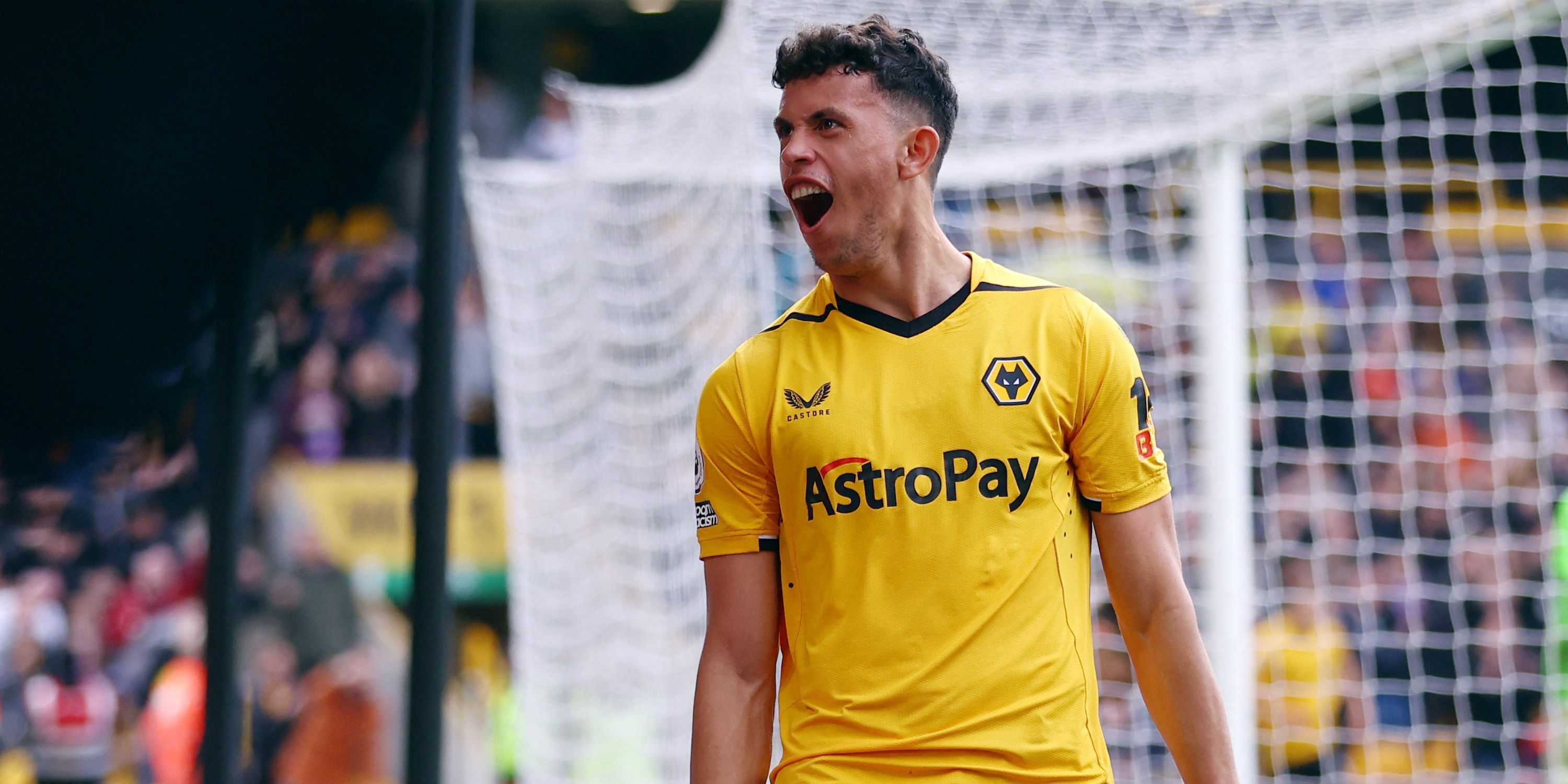 Man City Boss Guardiola Pushing To Land £85k-p/w Star